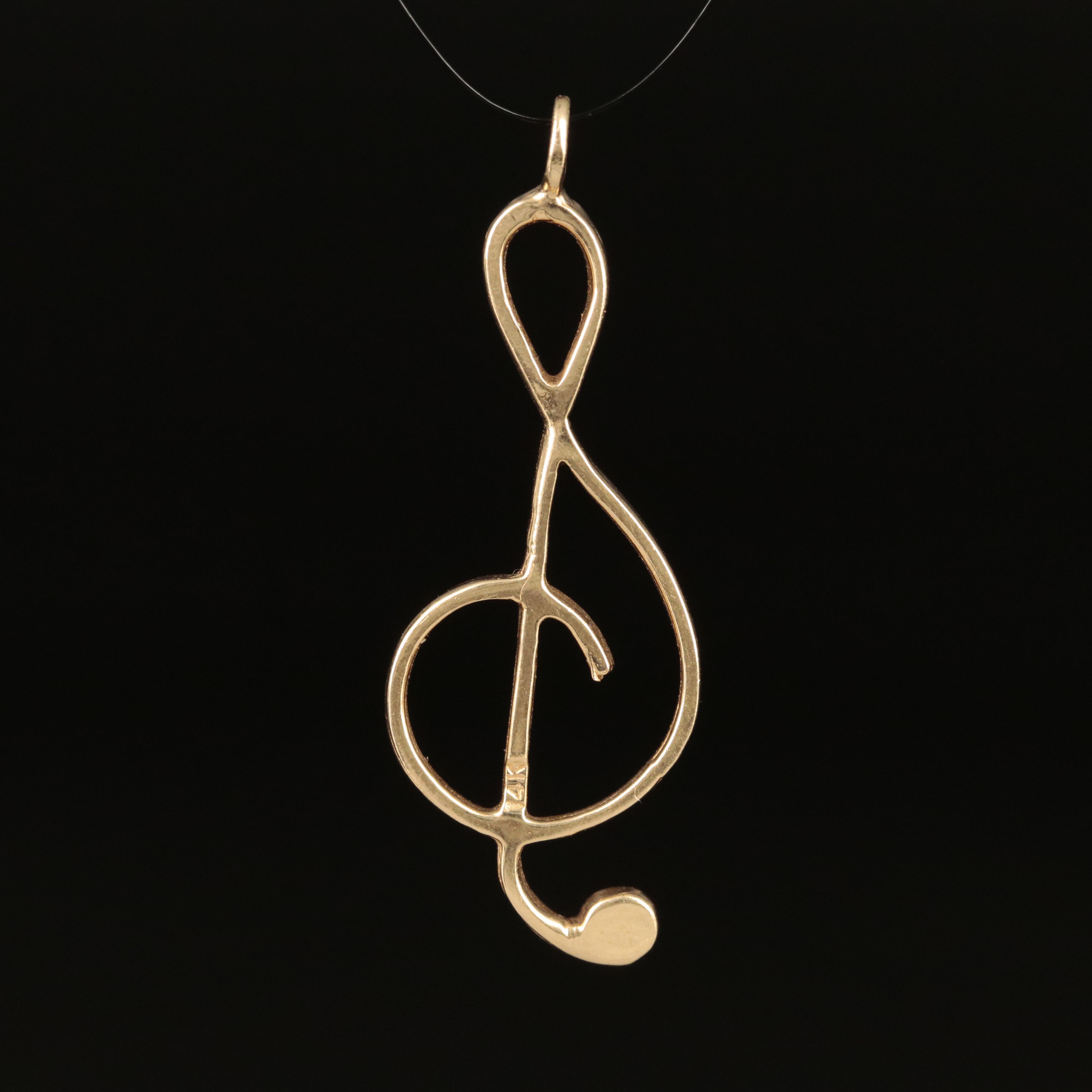14K Treble Clef Pendant | EBTH