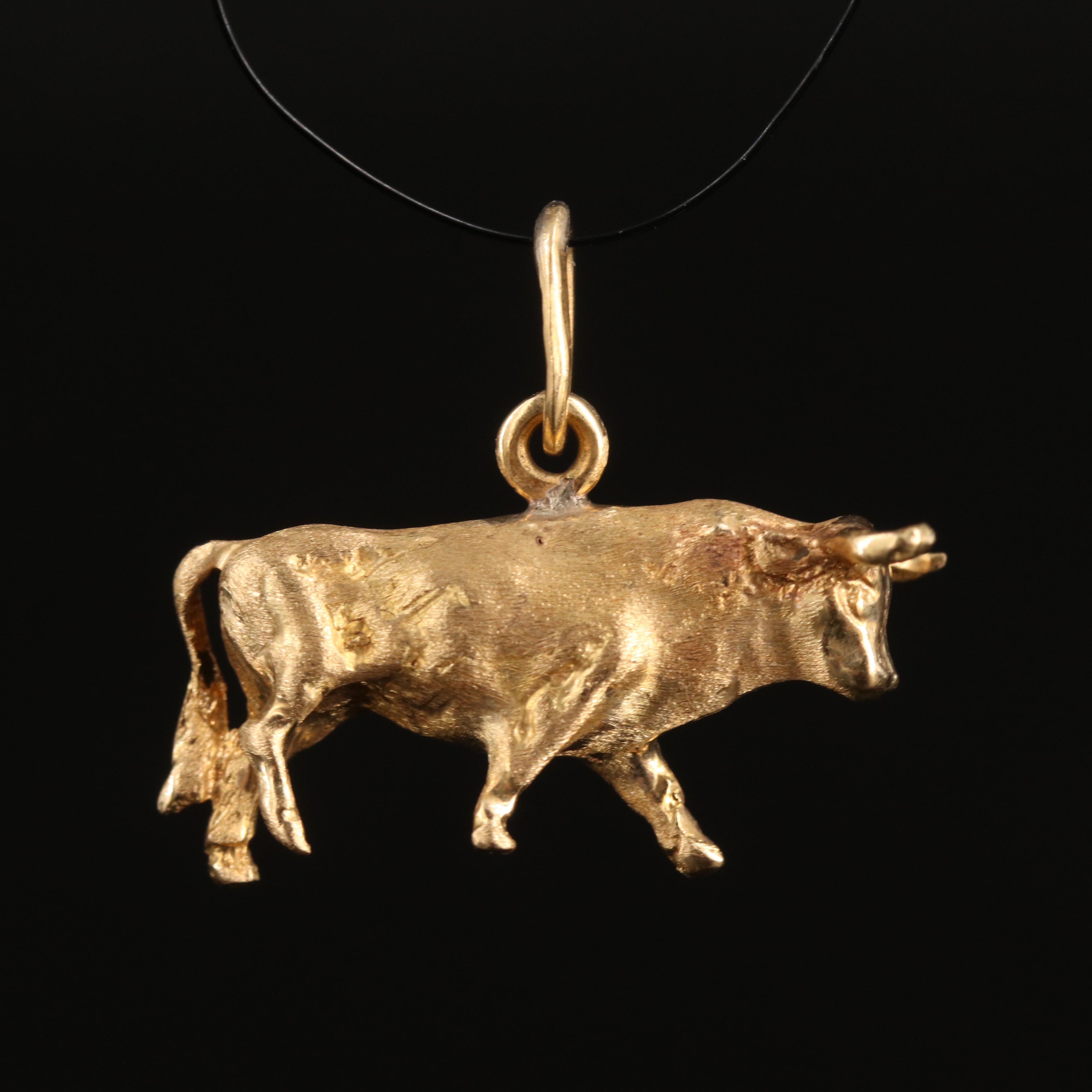 18K Bull Charm | EBTH