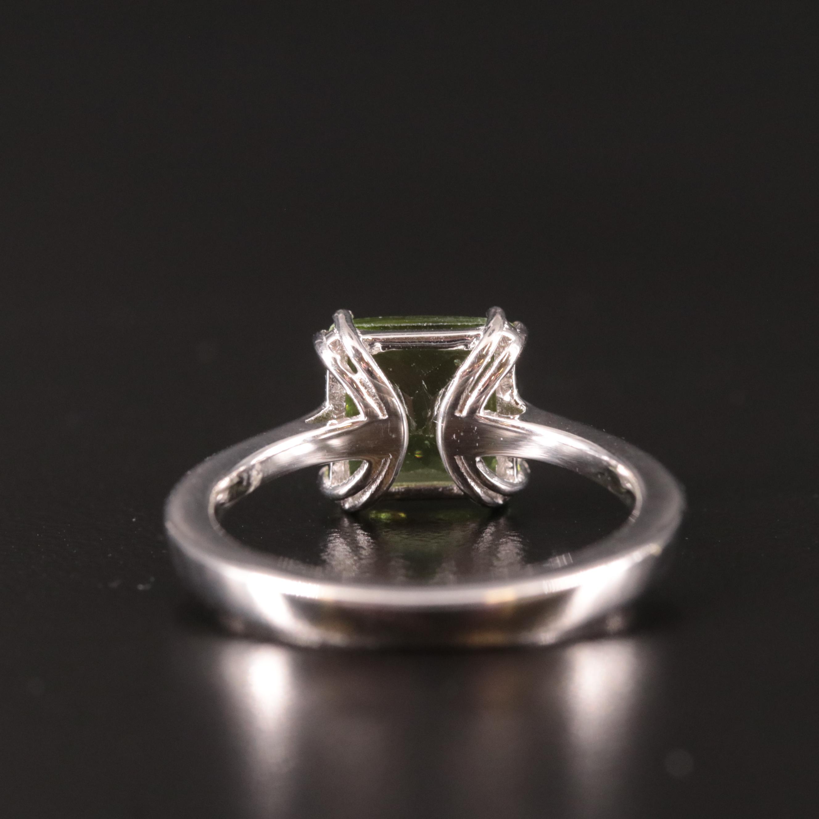 Sterling Peridot Solitaire Ring | EBTH