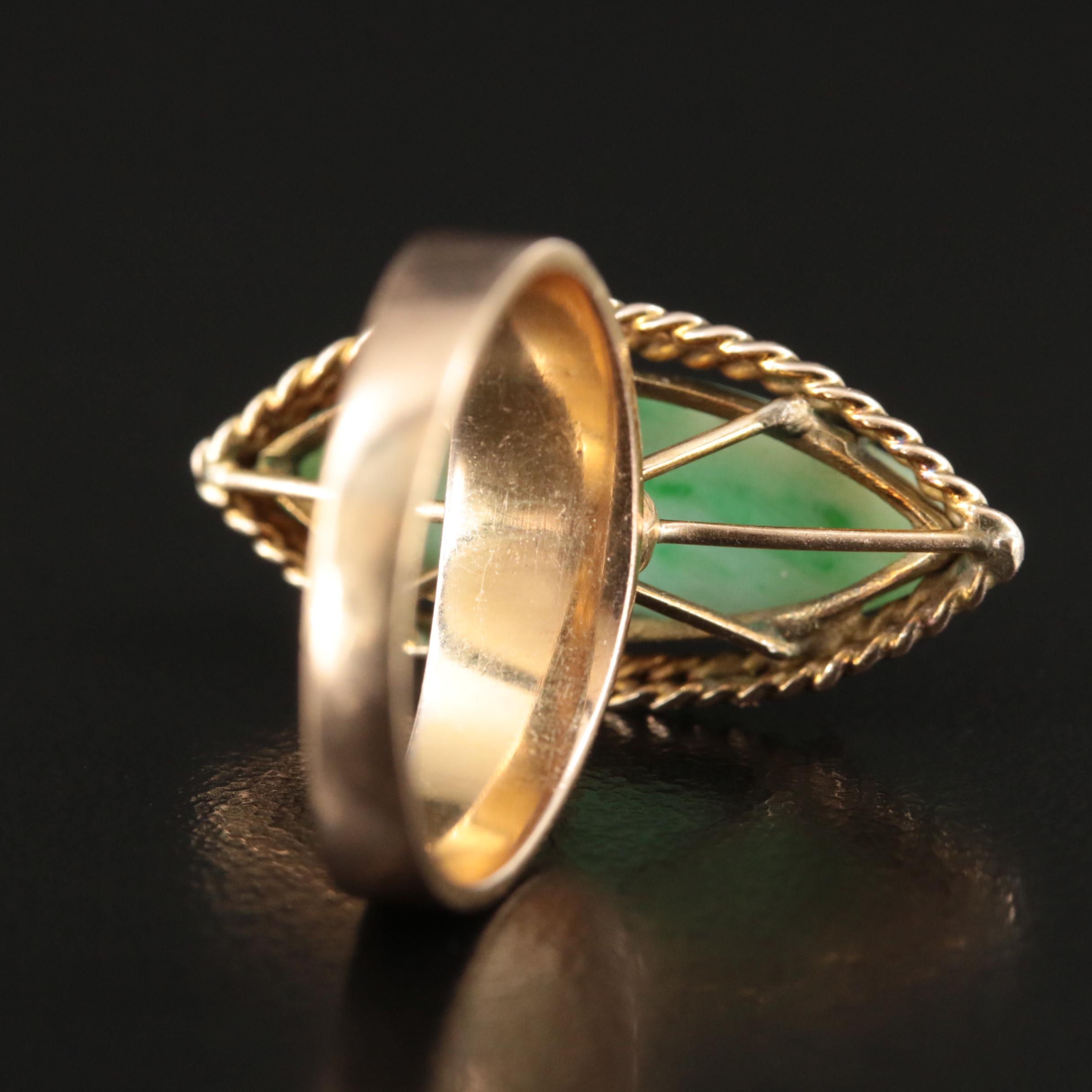Vintage 10K Jadeite Navette Ring | EBTH