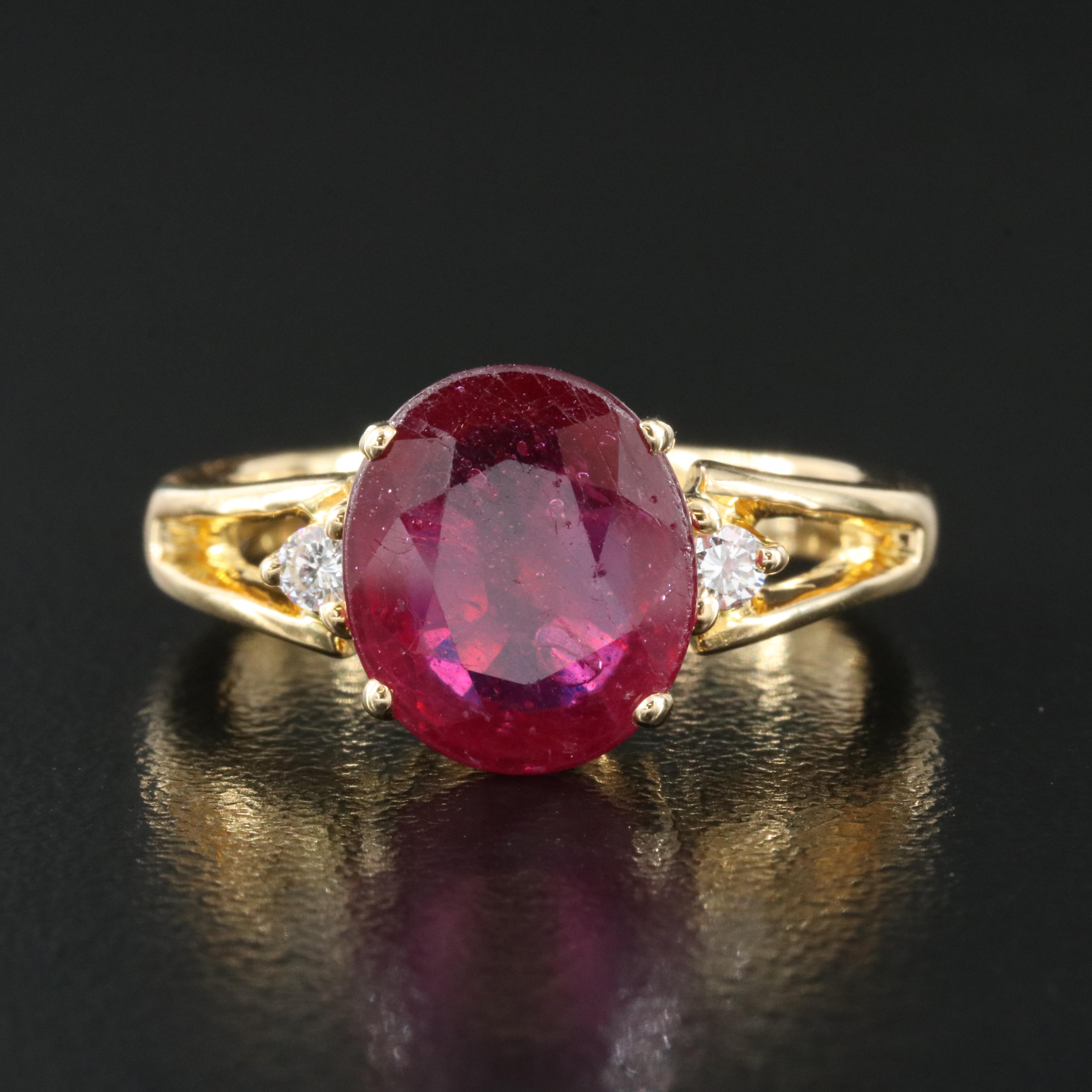 18K Corundum and Diamond Ring | EBTH