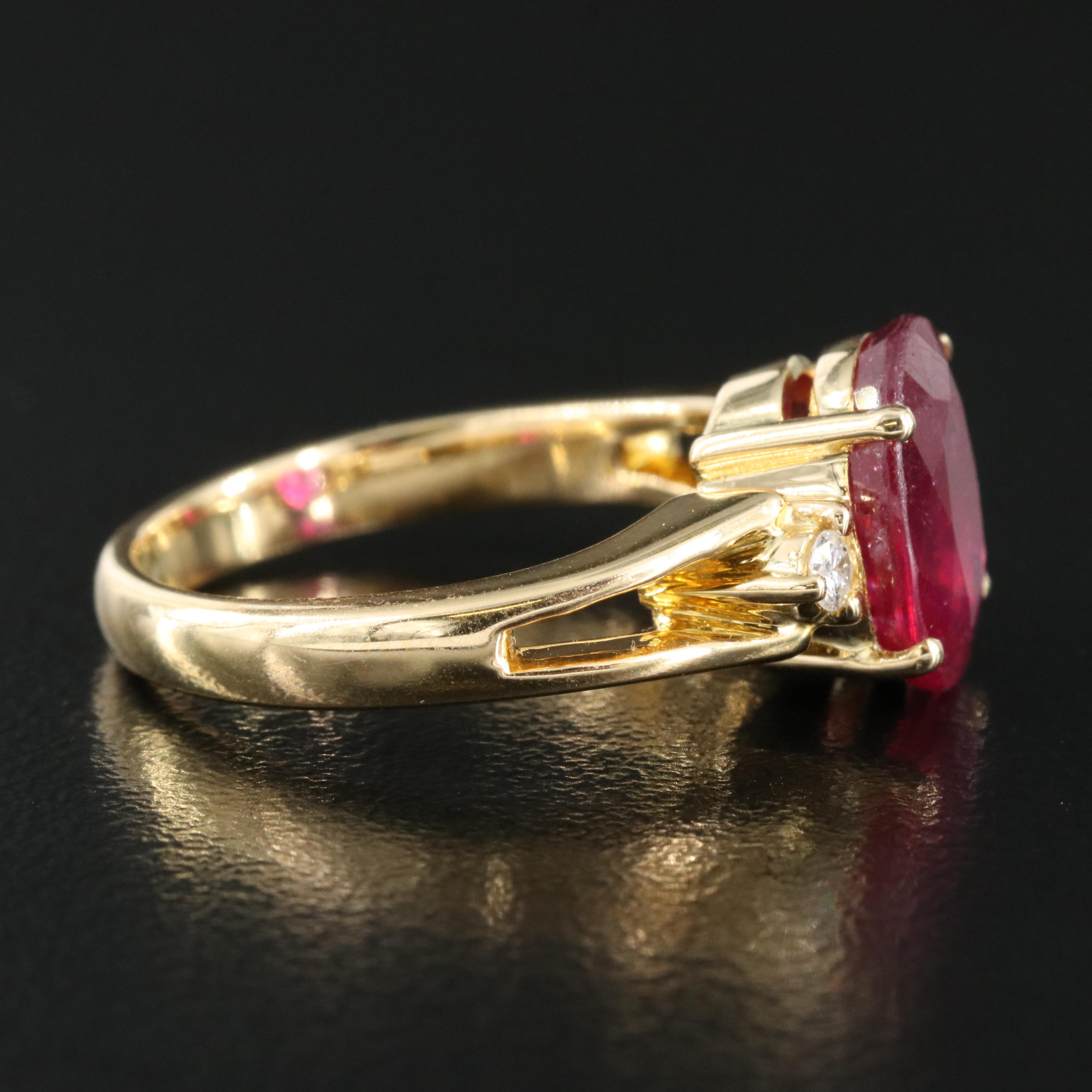 18K Corundum and Diamond Ring | EBTH
