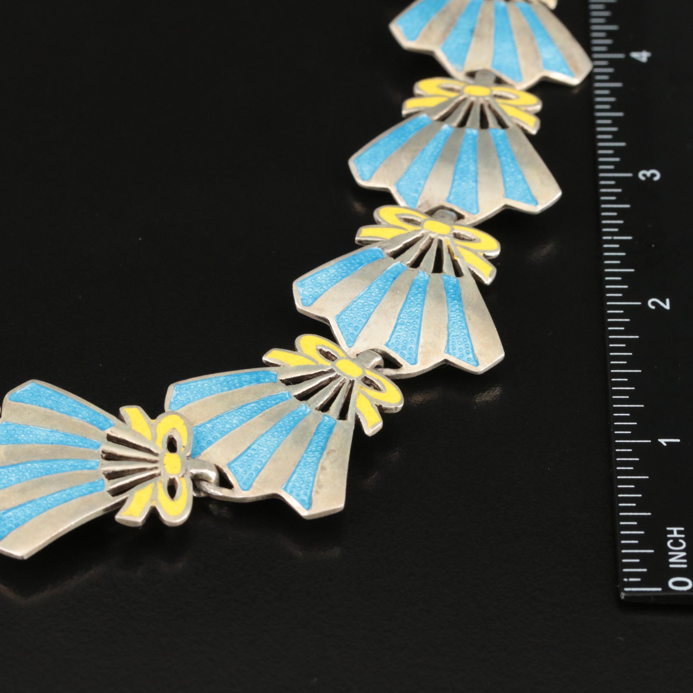Sterling Enamel Shell and Bow Panel Necklace | EBTH