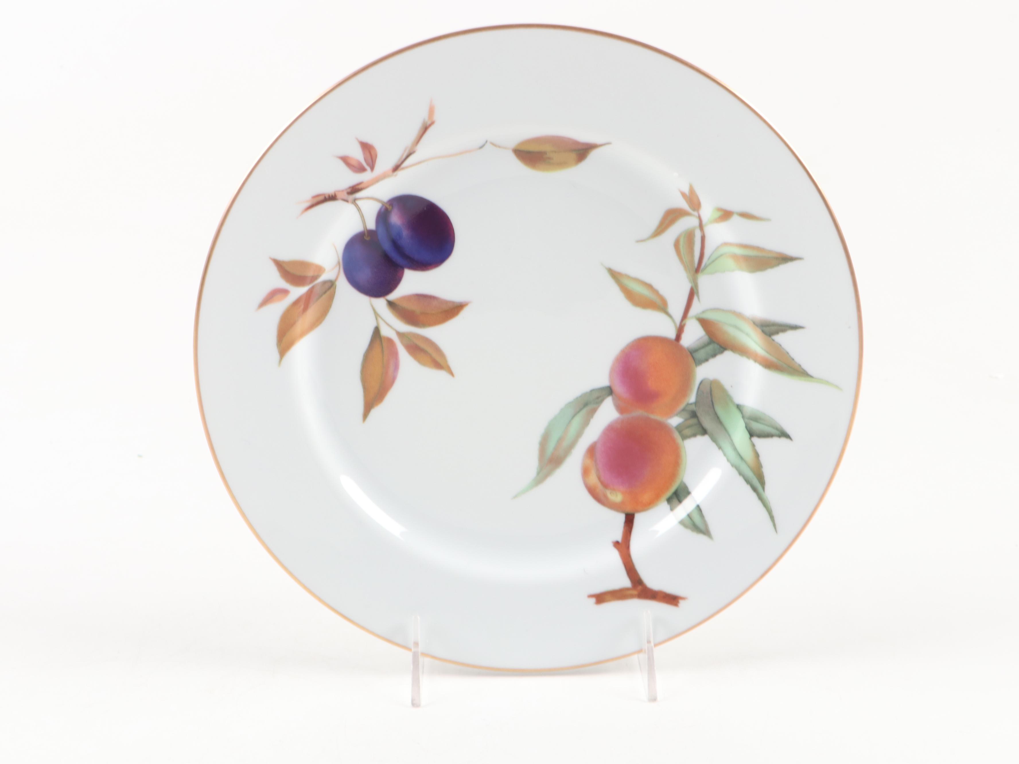 Royal Worcester "Evesham Vale" Dinnerware with Table Linen Collection ...