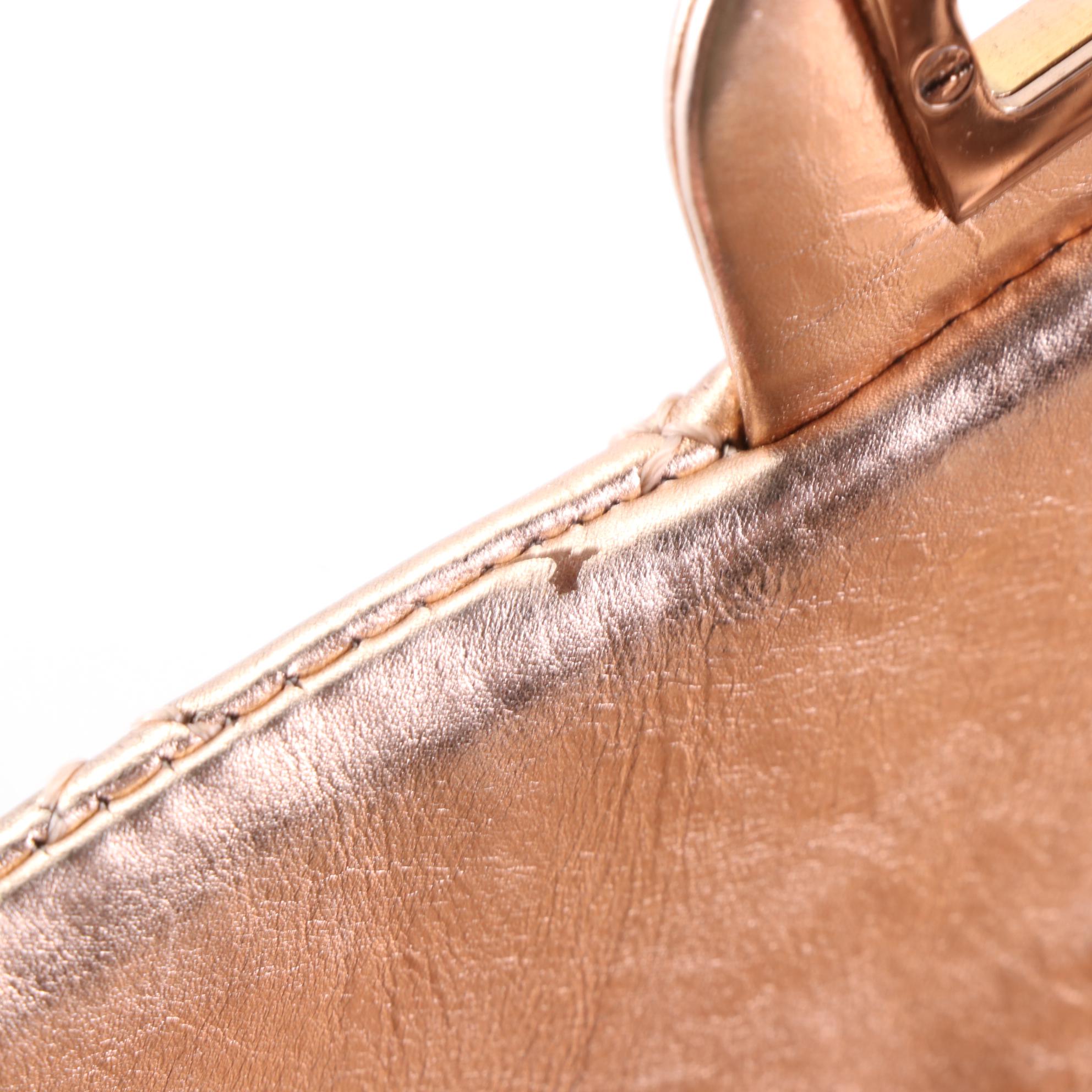 Chanel 2.55 Reissue Flap Bag in Rose Gold Metallic Crinkled Calfskin | EBTH