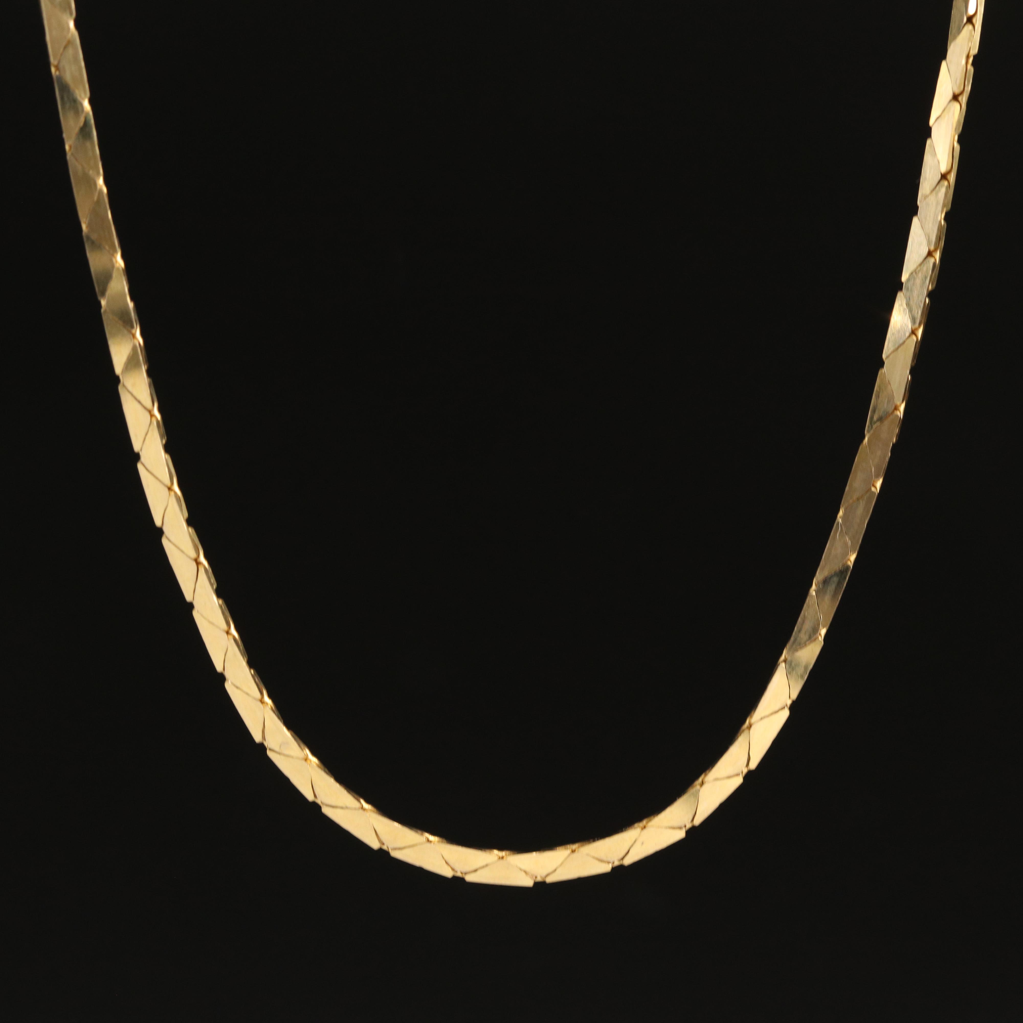 14K Boston Chain Necklace | EBTH