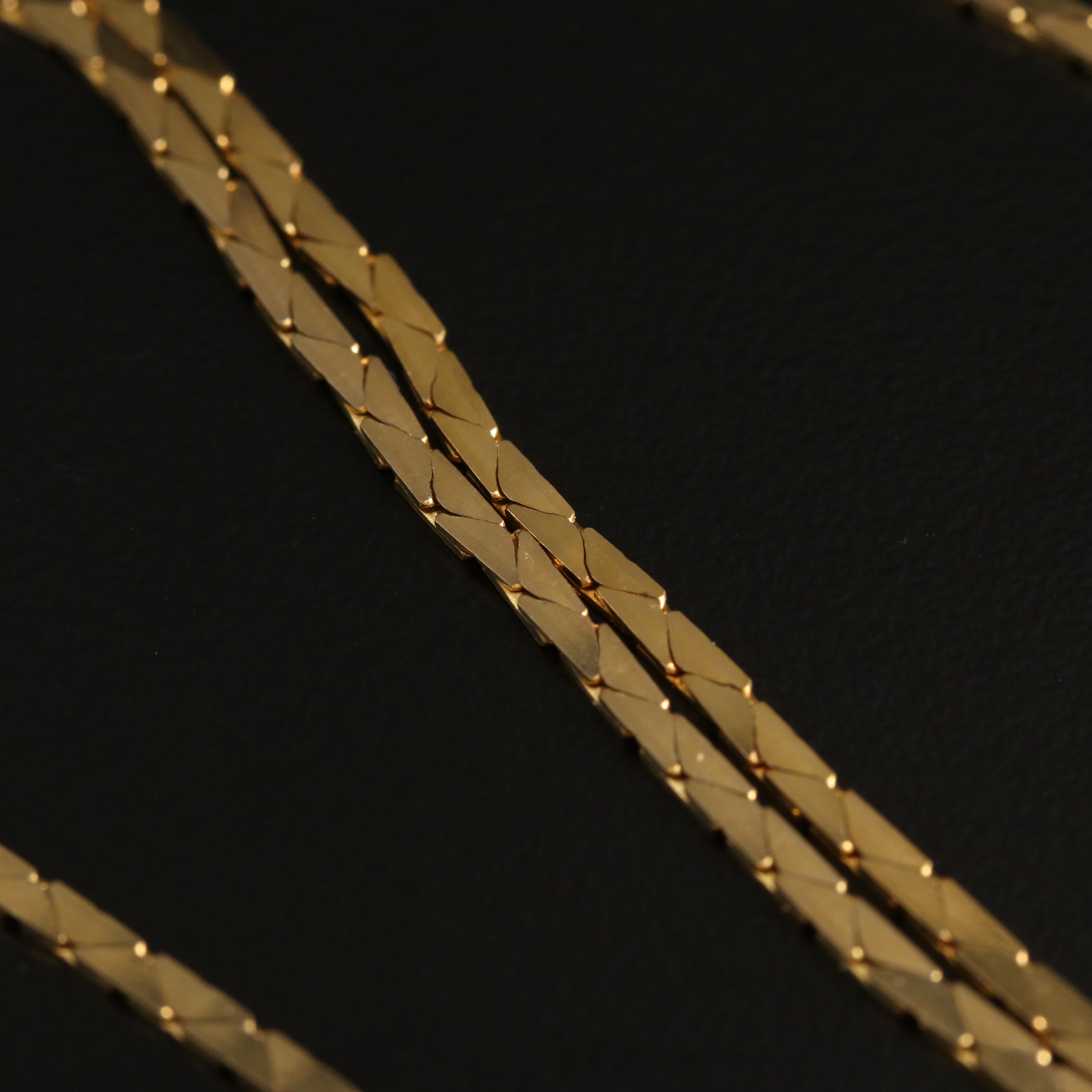 14K Boston Chain Necklace | EBTH