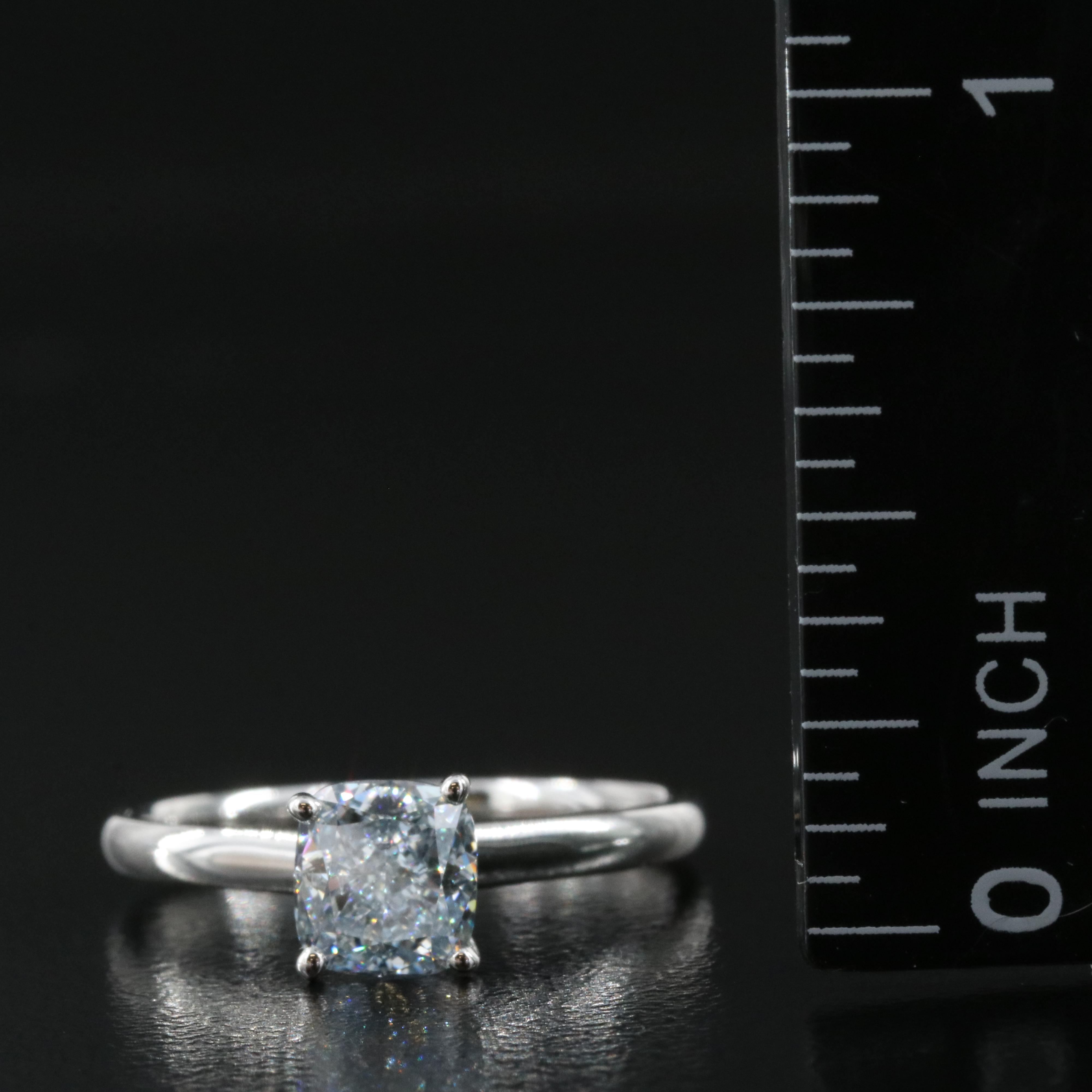 14K 1.05 CT Lab Grown Diamond Solitaire Ring | EBTH