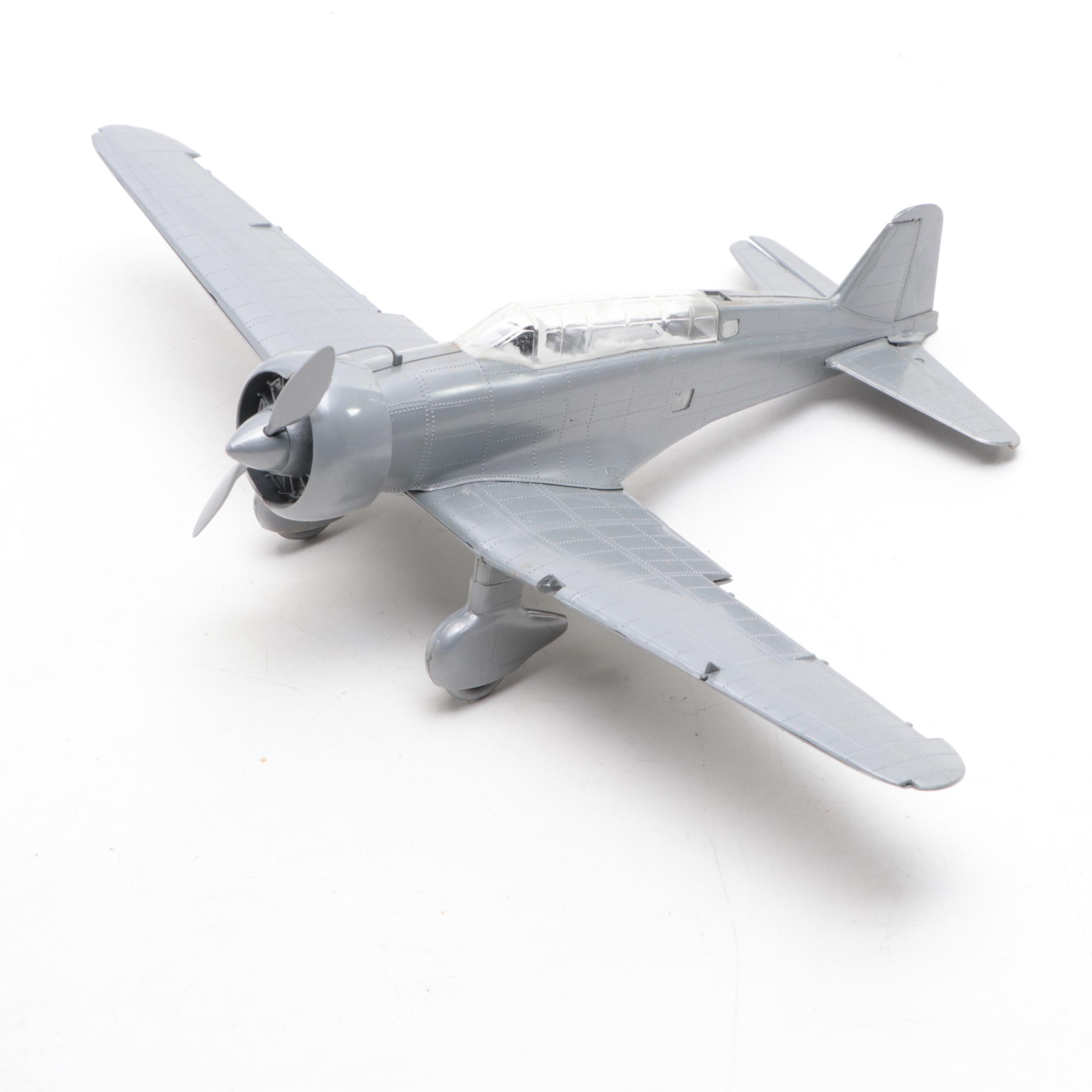 Monogram with Other Model Airplane Kits Featuring P-39 Airacobra | EBTH