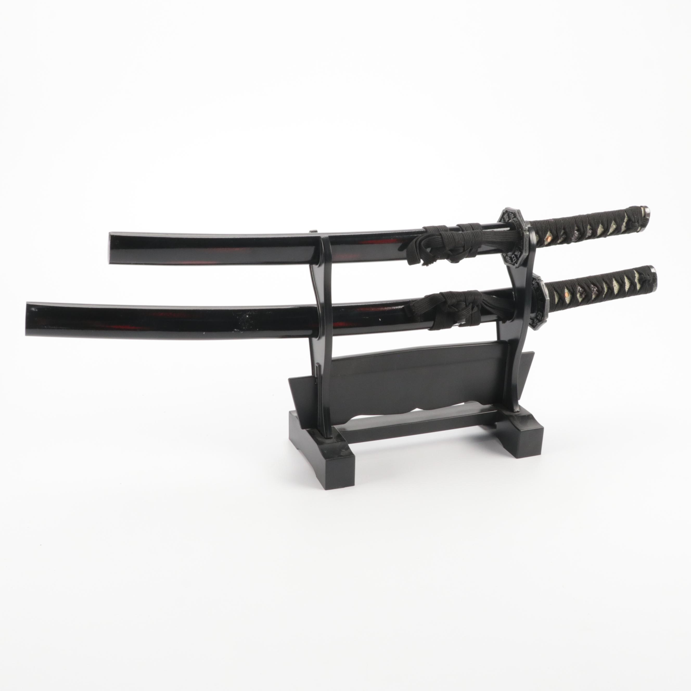 Japanese Samuri Katana and Wakizashi Swords on Stand | EBTH