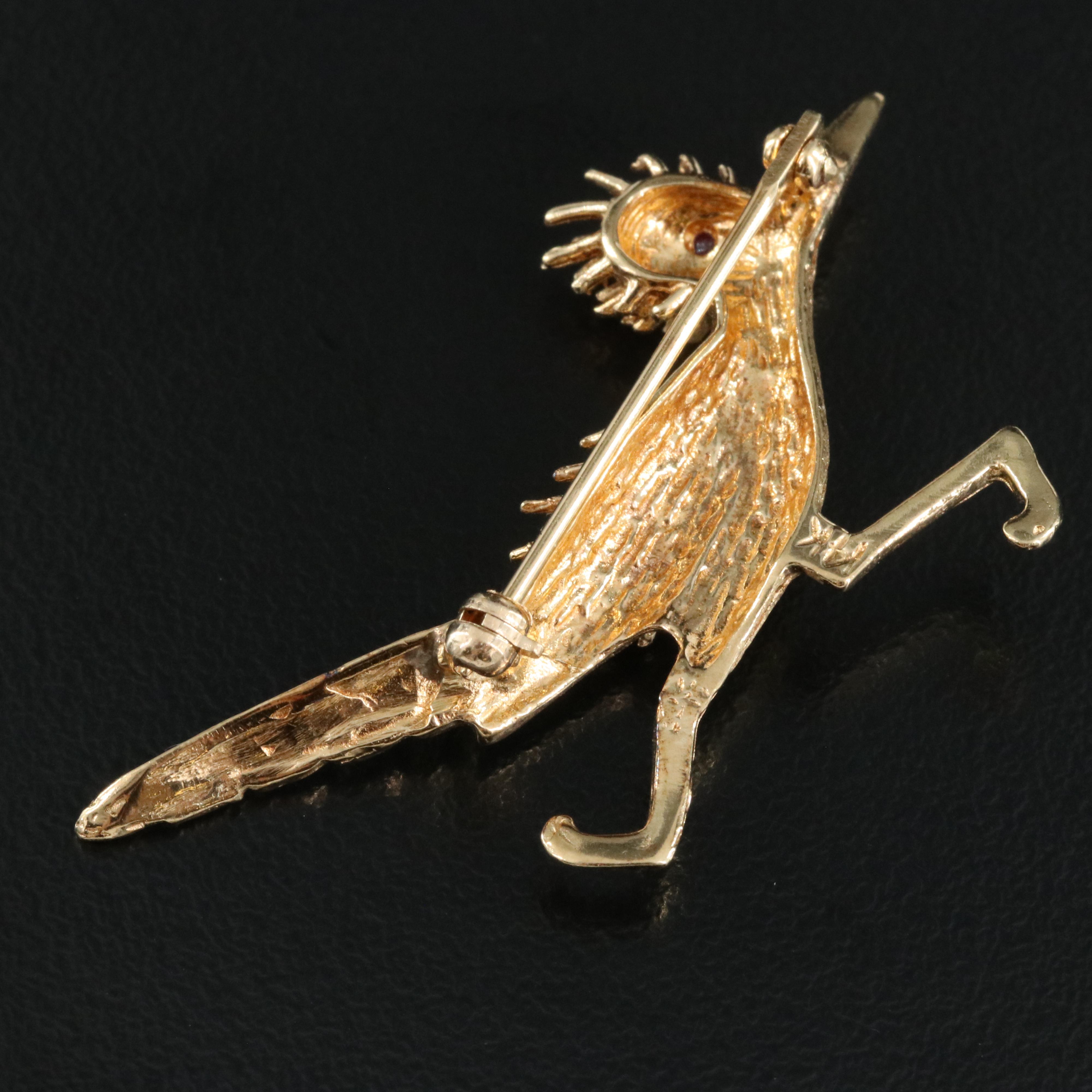 14K Ruby Road Runner Brooch | EBTH