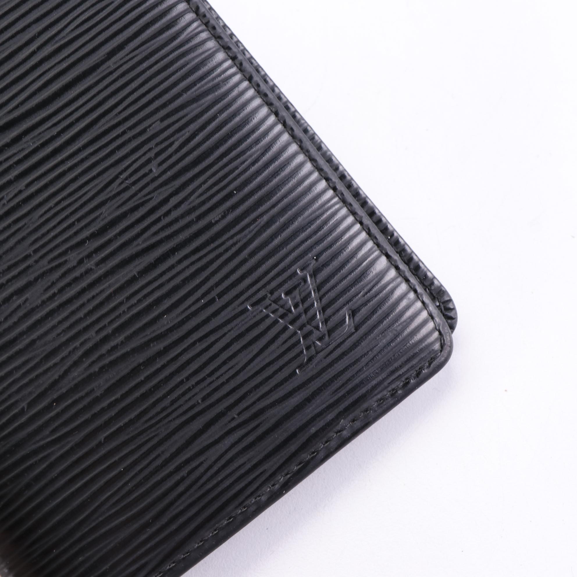 Louis Vuitton Checkbook Cover in Black Epi Leather | EBTH
