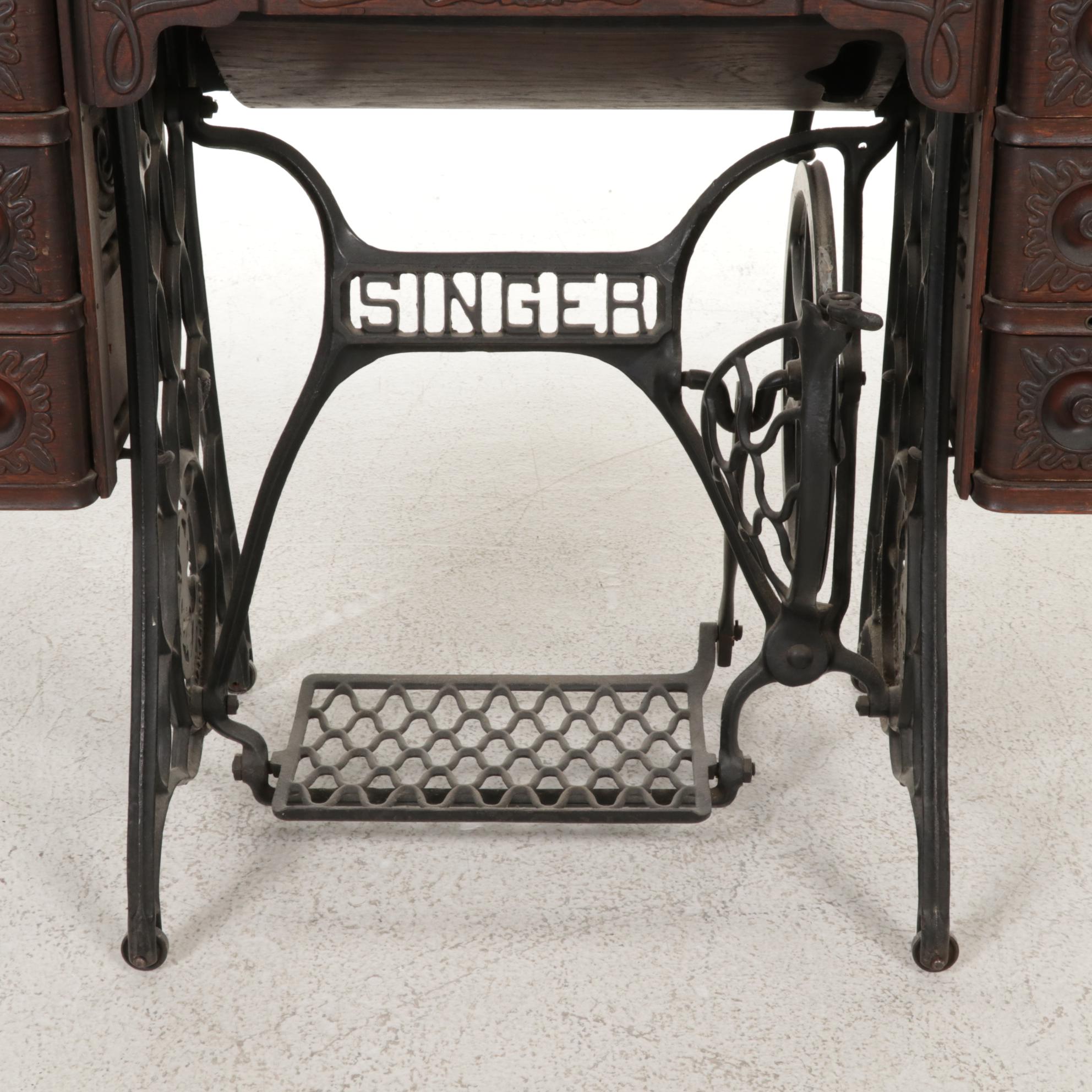Singer Model 27-4 Treadle Sewing Machine in Oak and Iron Cabinet, Circa ...