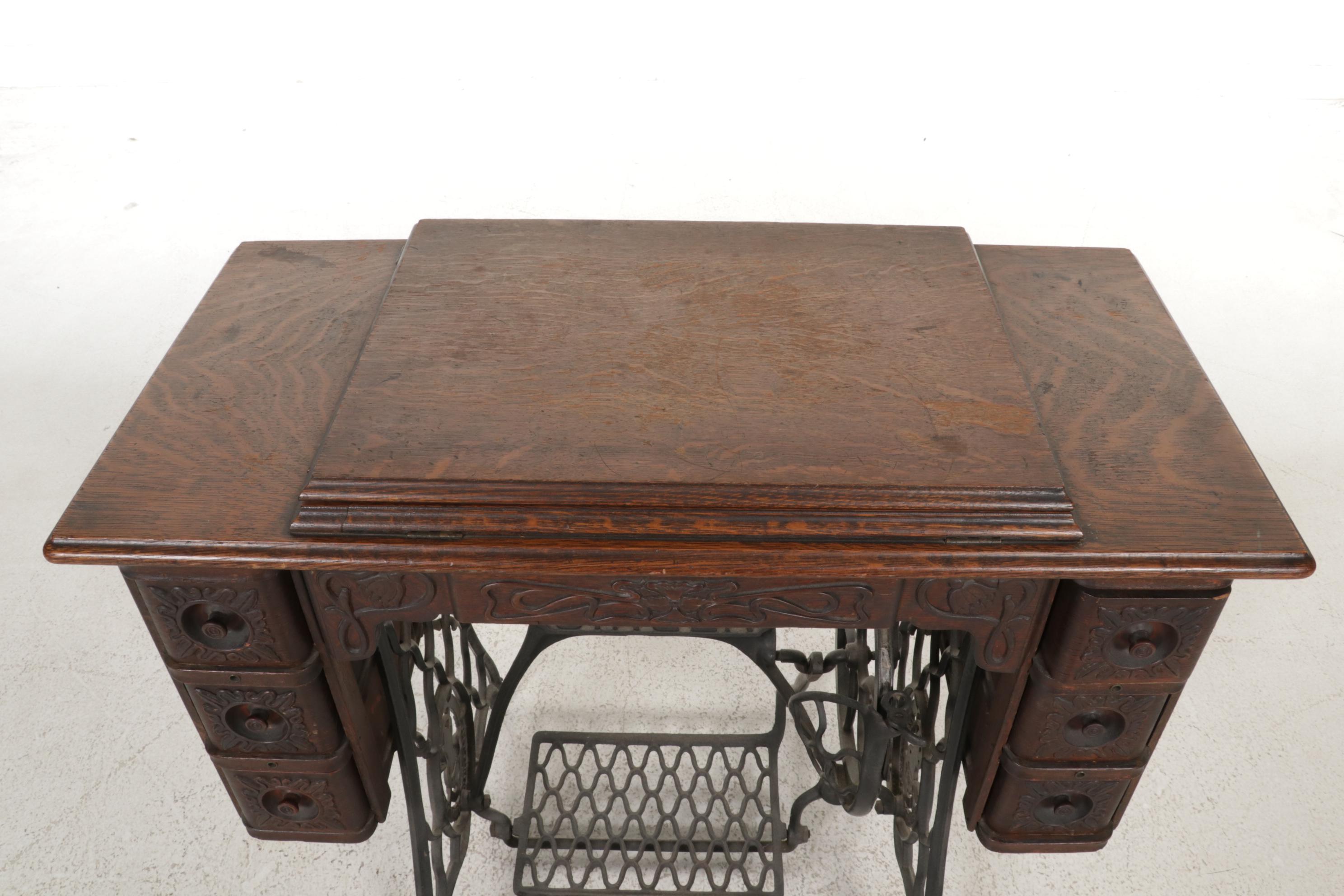 Singer Model 27-4 Treadle Sewing Machine in Oak and Iron Cabinet, Circa ...