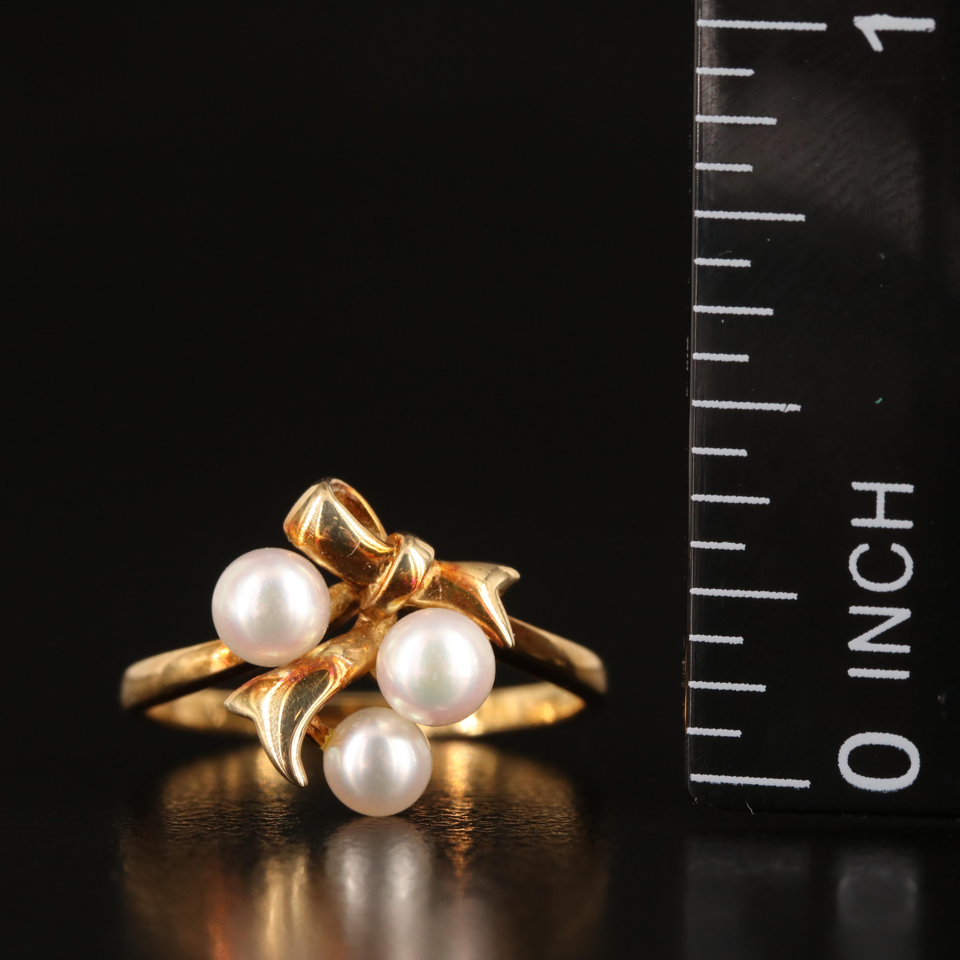 Mikimoto 18K Pearl and Ribbon Ring | EBTH