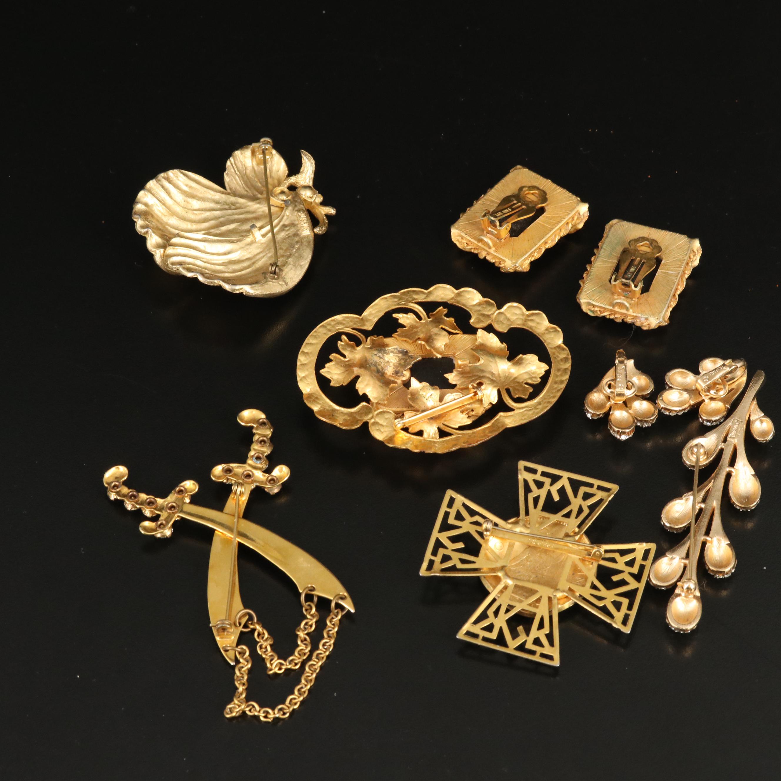 Kate Hines, Crown Trifari Set with Jewelry Selection | EBTH
