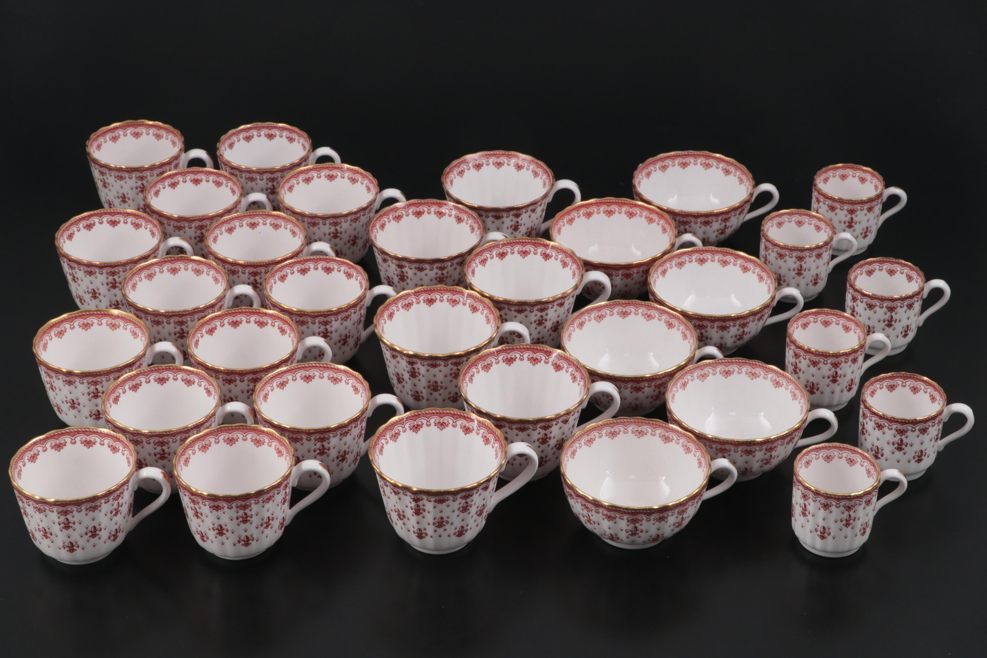Spode Bone China "Fleur De Lys" Red Dinnerware, 1961-1994 | EBTH