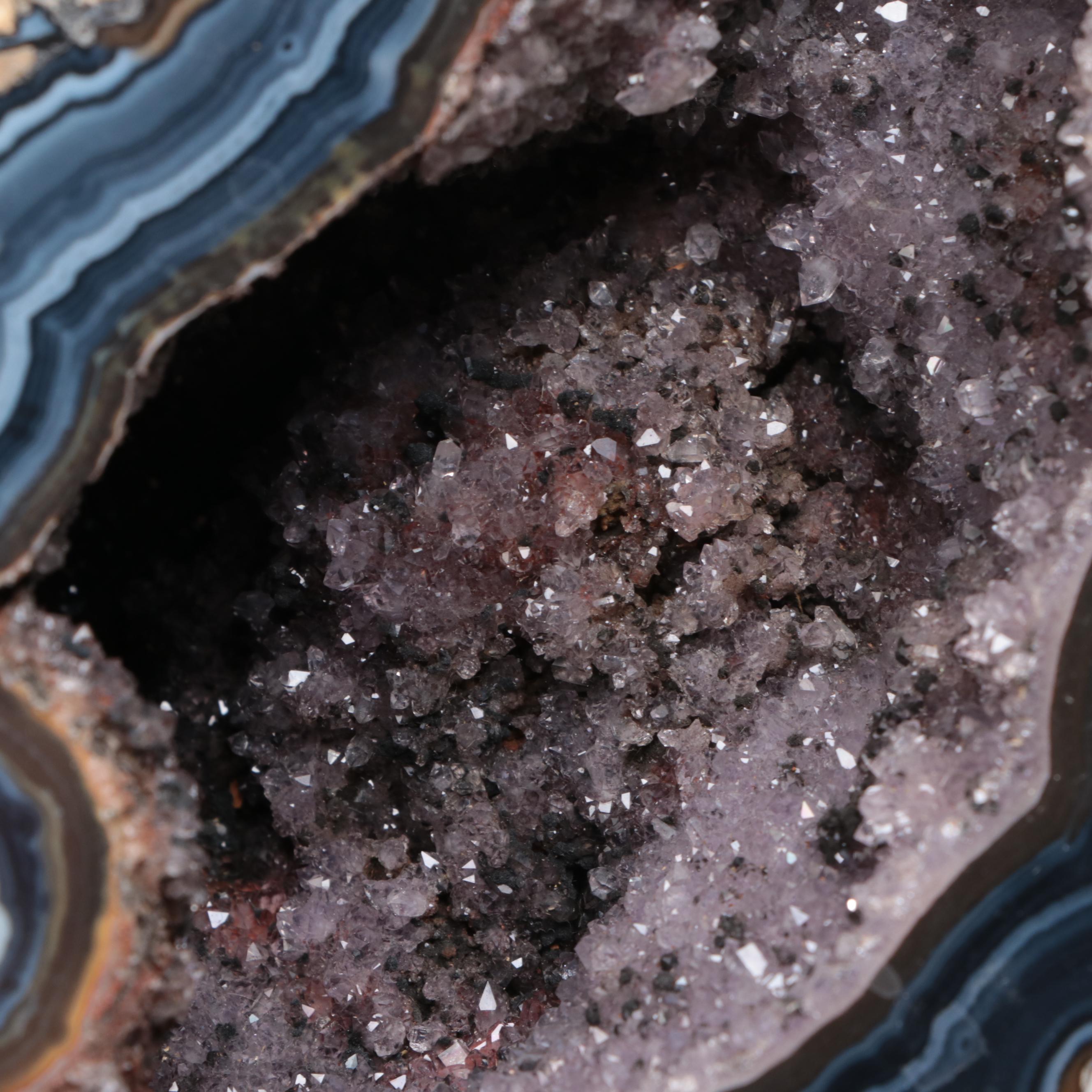 Cut and Polished Banded Agate Geode Specimen | EBTH