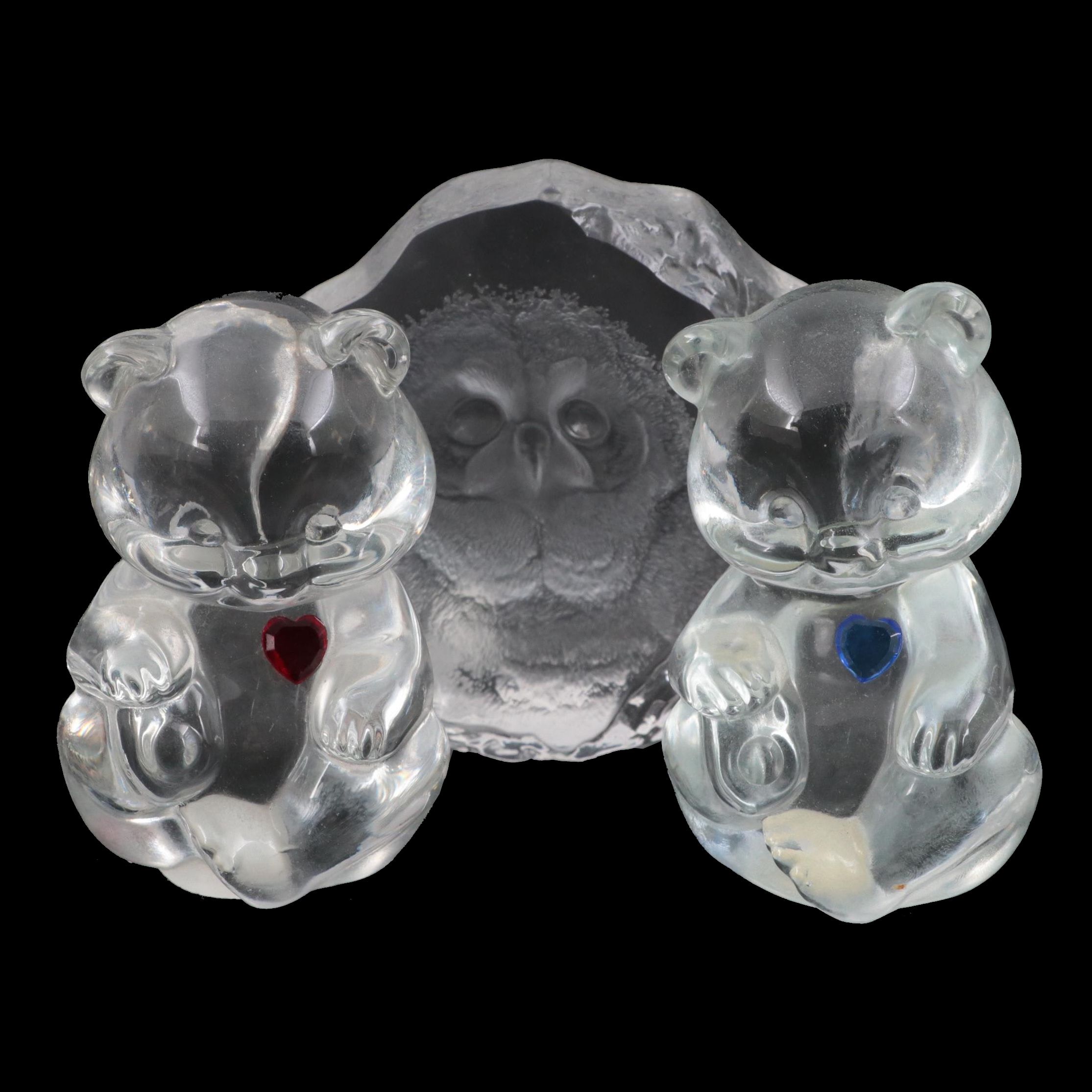 Mats Jonasson Crystal Owl Paperweight with Fenton Birthstone Bears | EBTH