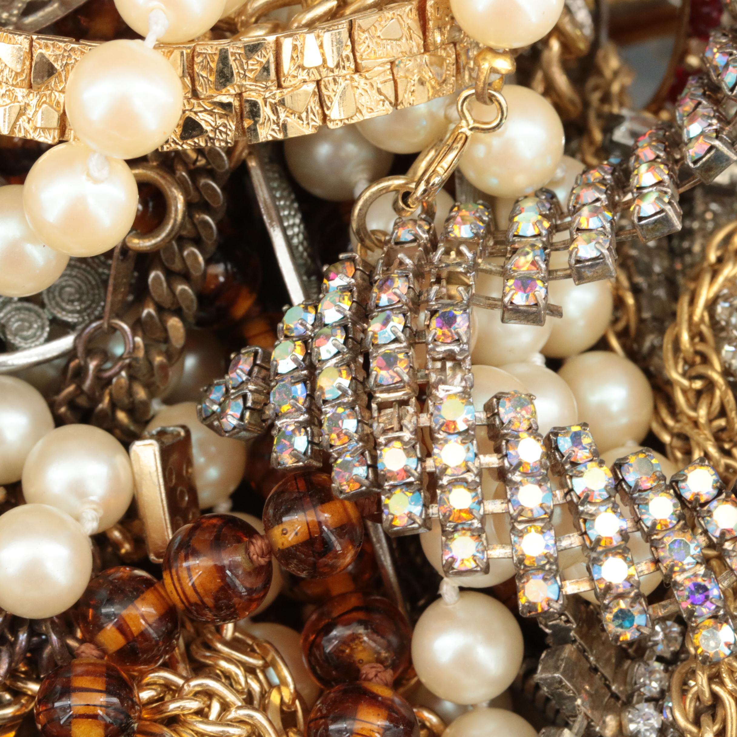 Uncommon Discoveries: Jewelry Collection | EBTH