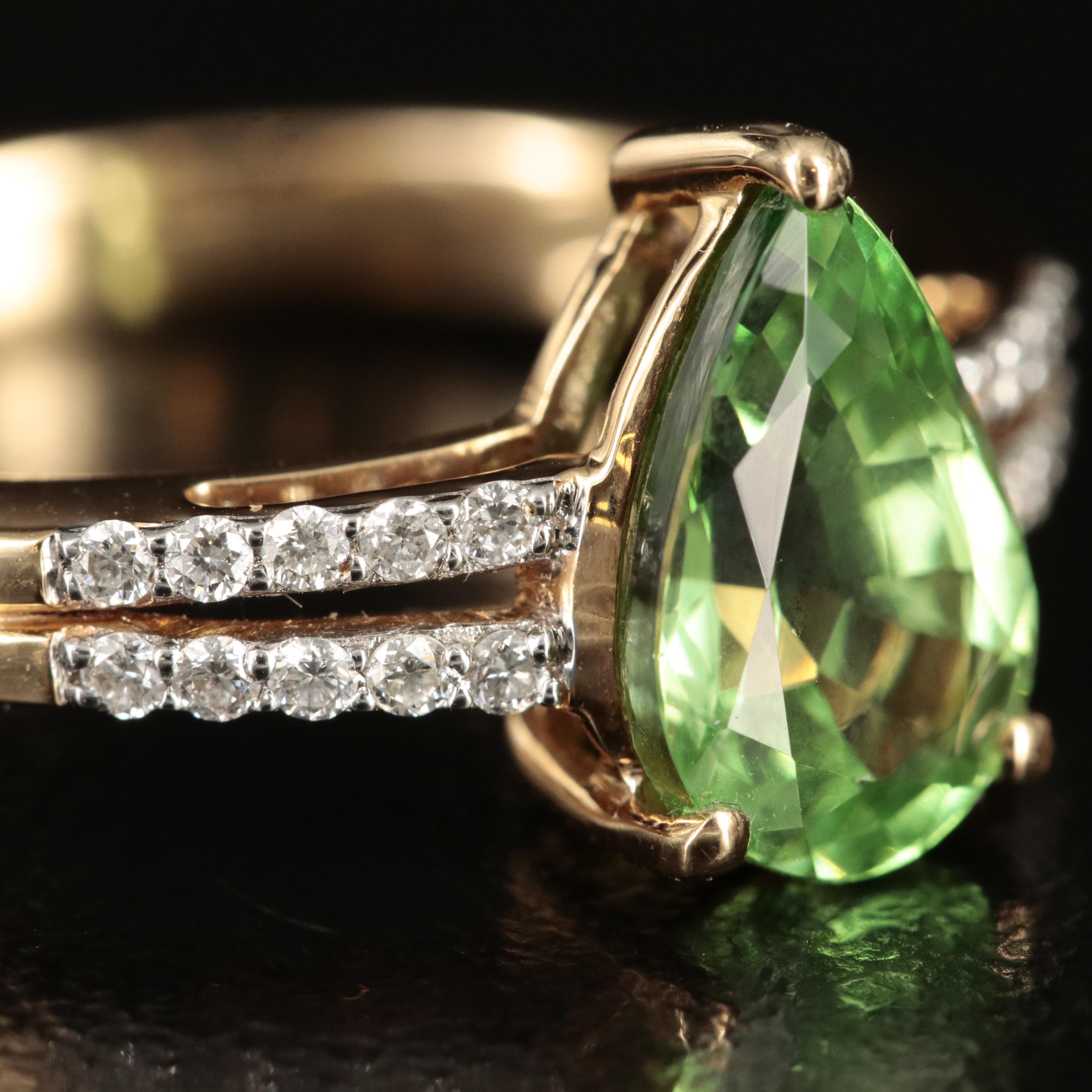 18K 2.21 CT Tsavorite and Diamond Ring | EBTH