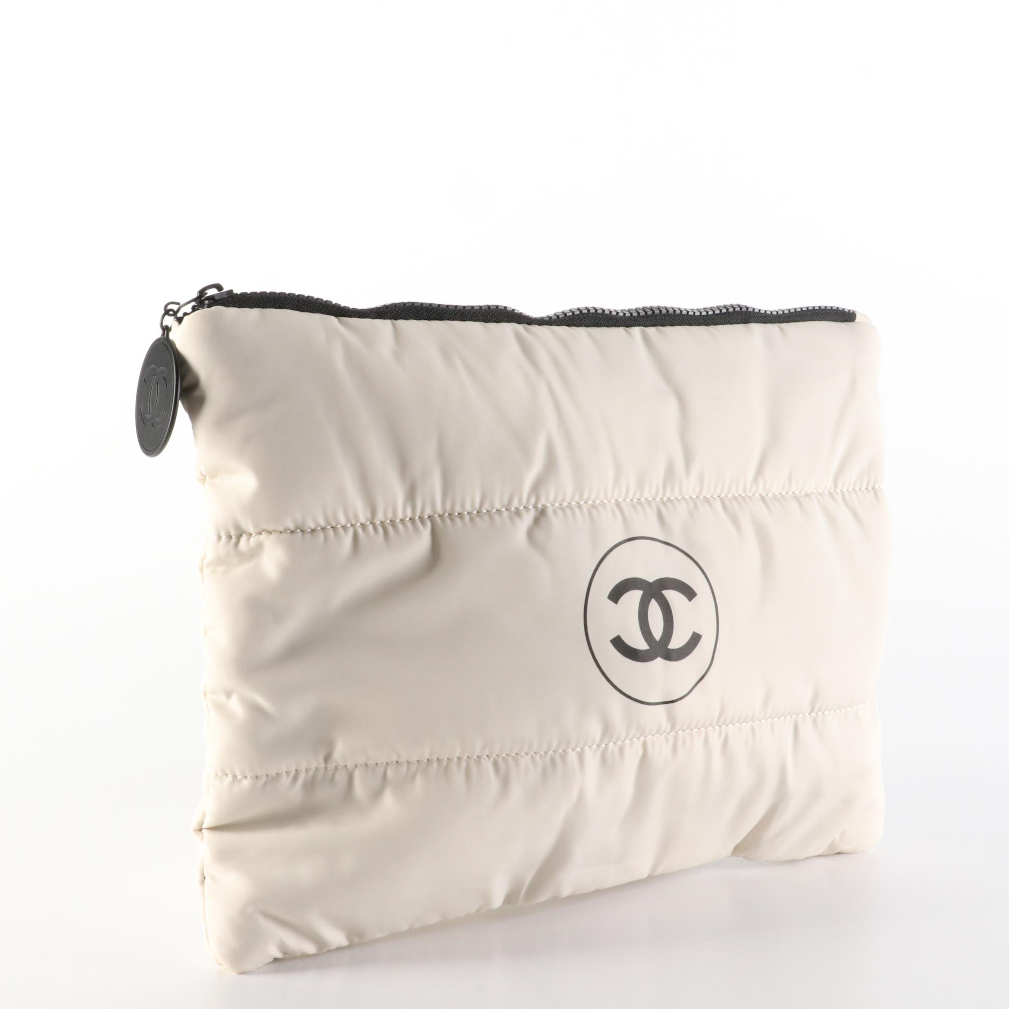Chanel Beautê Promotional Zip Pouch | EBTH