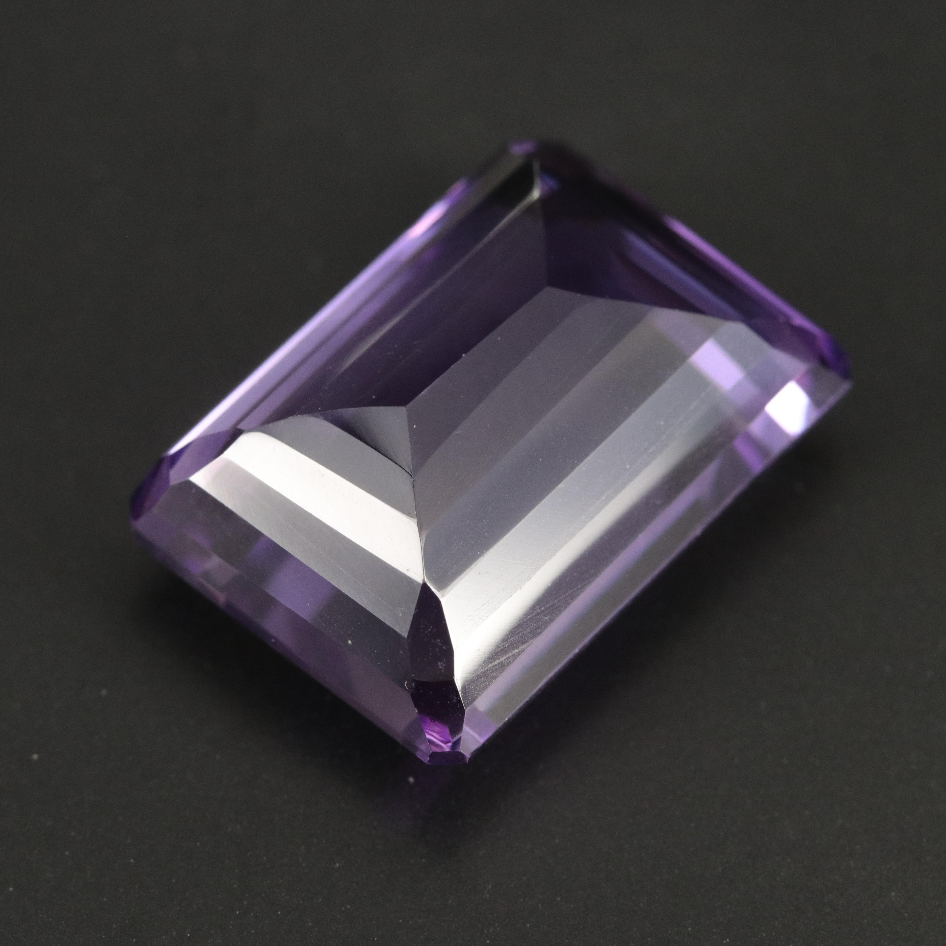 Loose 36.09 CT Cut Corner Rectangular Faceted Stone | EBTH