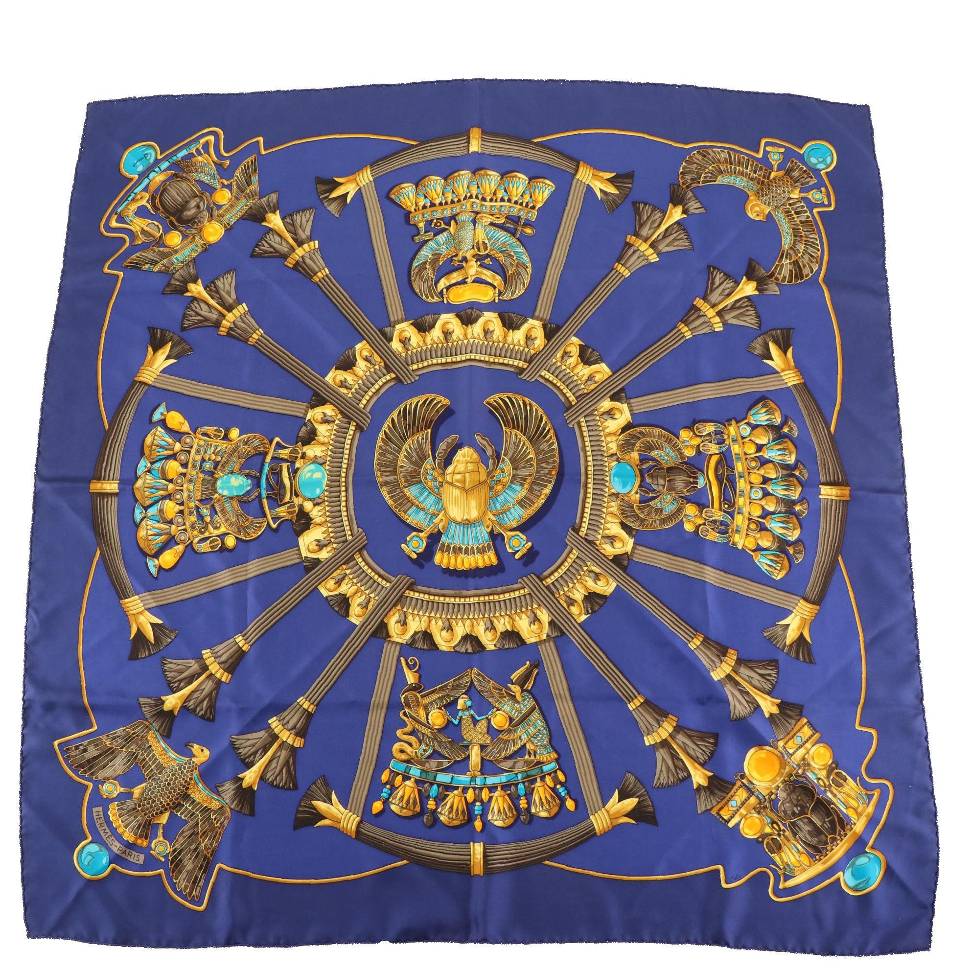 Hermès "Egyptian Scarab" Scarf 90 in Silk Twill | EBTH