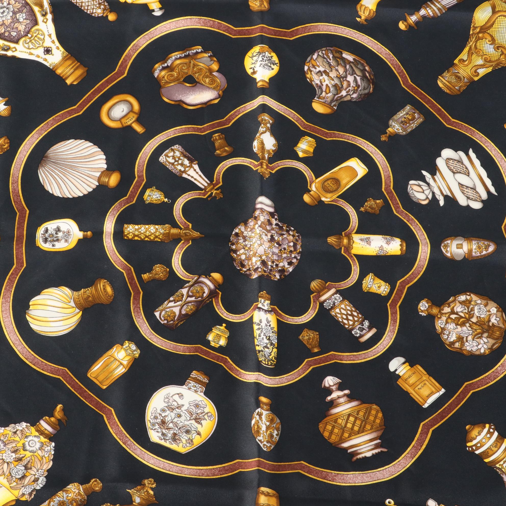 Hermès "Qu'Importe le Flacon" Silk Twill Scarf 90 | EBTH
