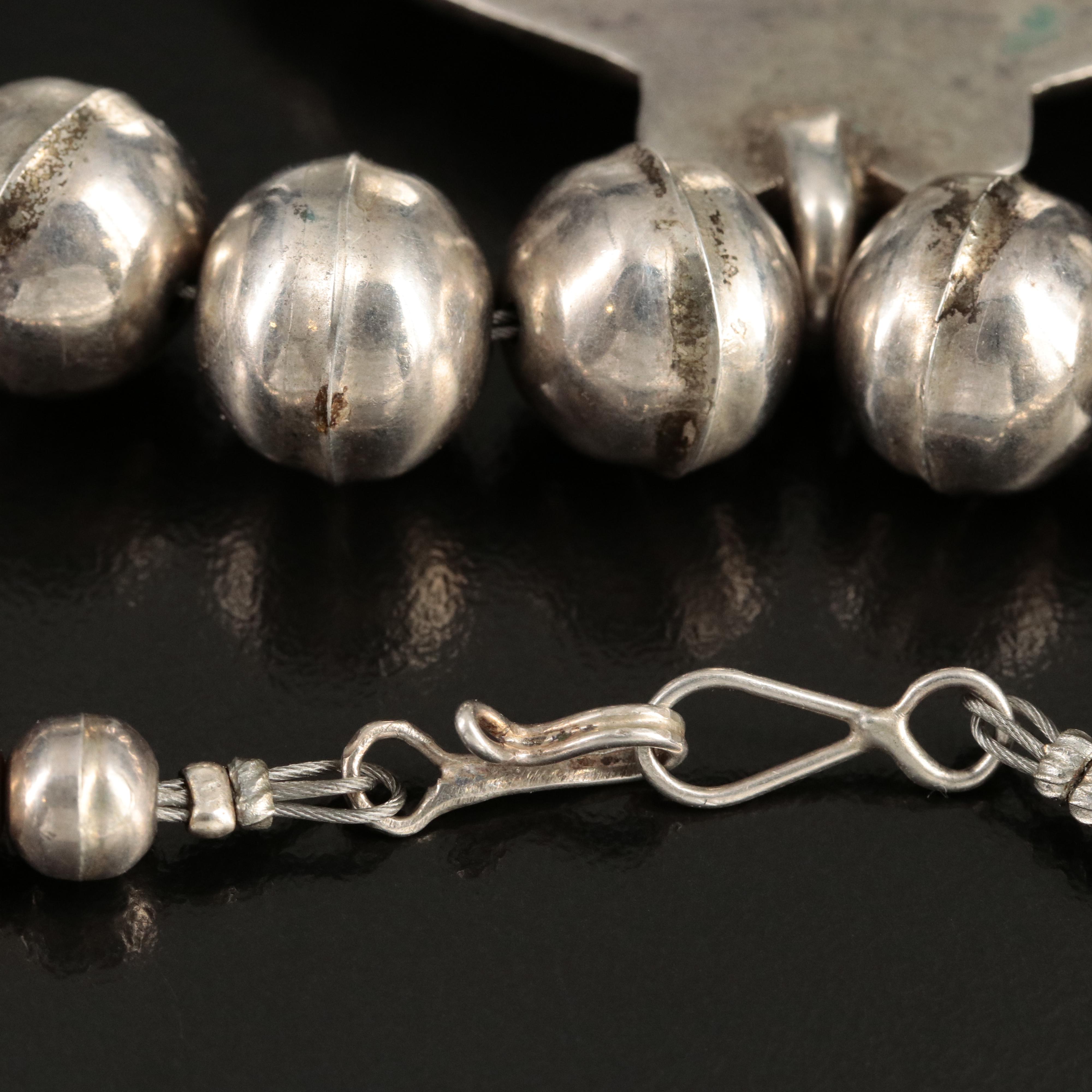 Frank Chee Navajo Dinè Sterling Turquoise Naja Necklace | EBTH