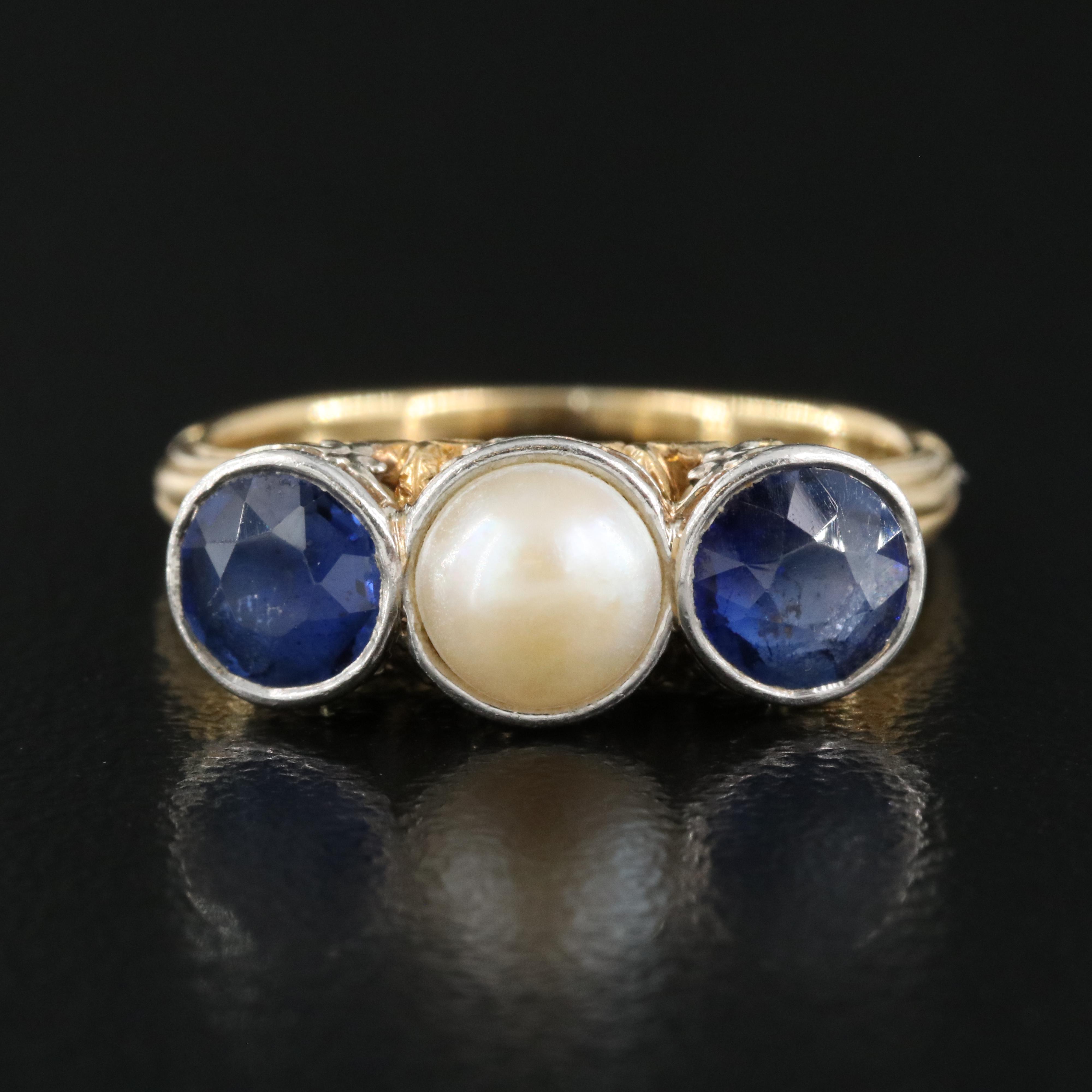 18K Pearl and Sapphire Ring with Platinum Bezels | EBTH