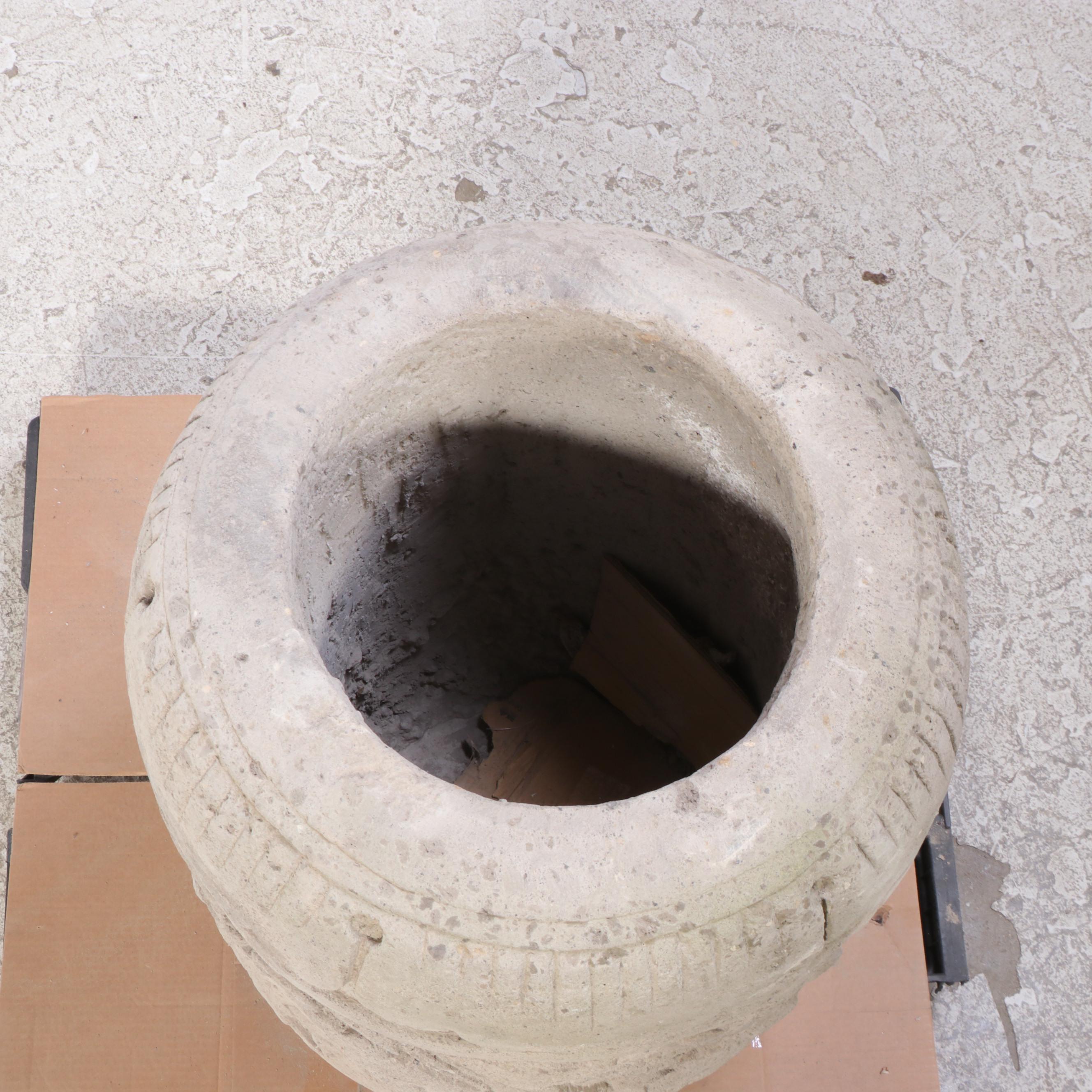 Large Cast Concrete Garden Planter | EBTH