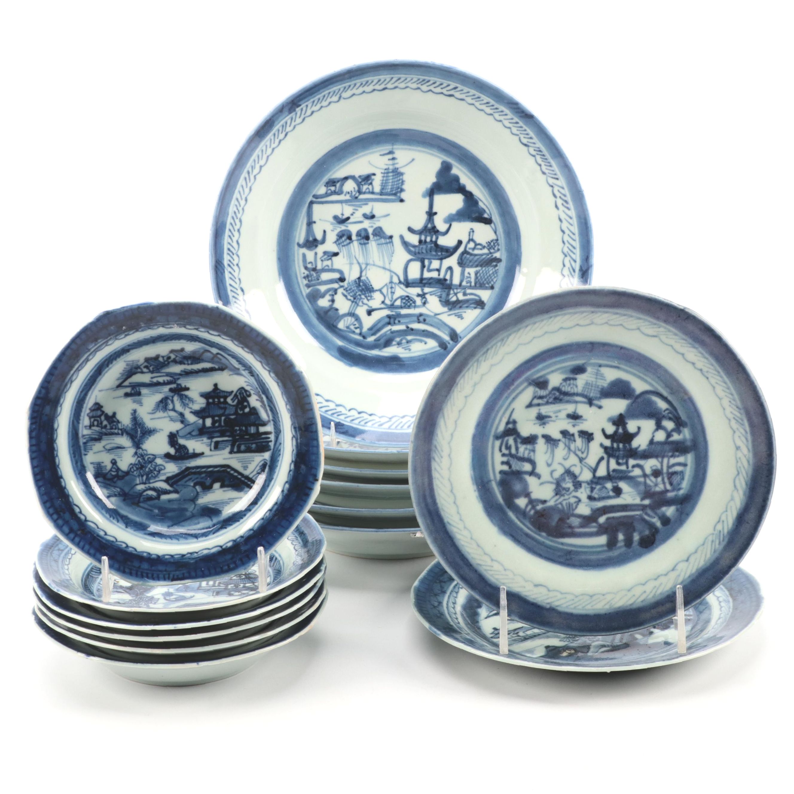 Chinese Export Porcelain Canton Plates and Bowls | EBTH