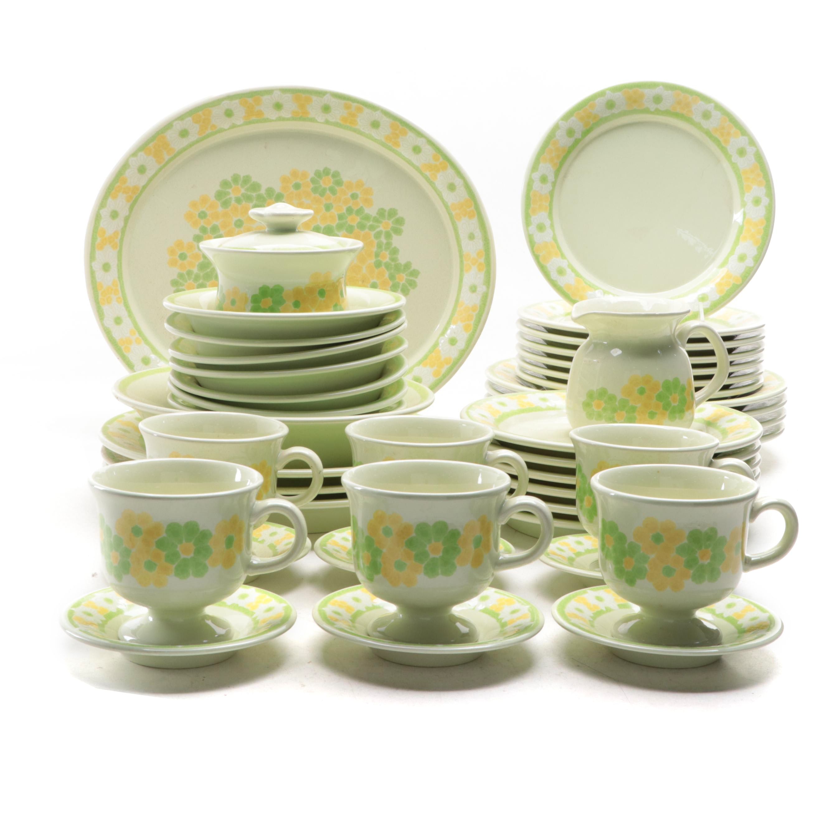 Franciscan "Picnic" Earthenware Dinnerware and Tableware, 1970s | EBTH