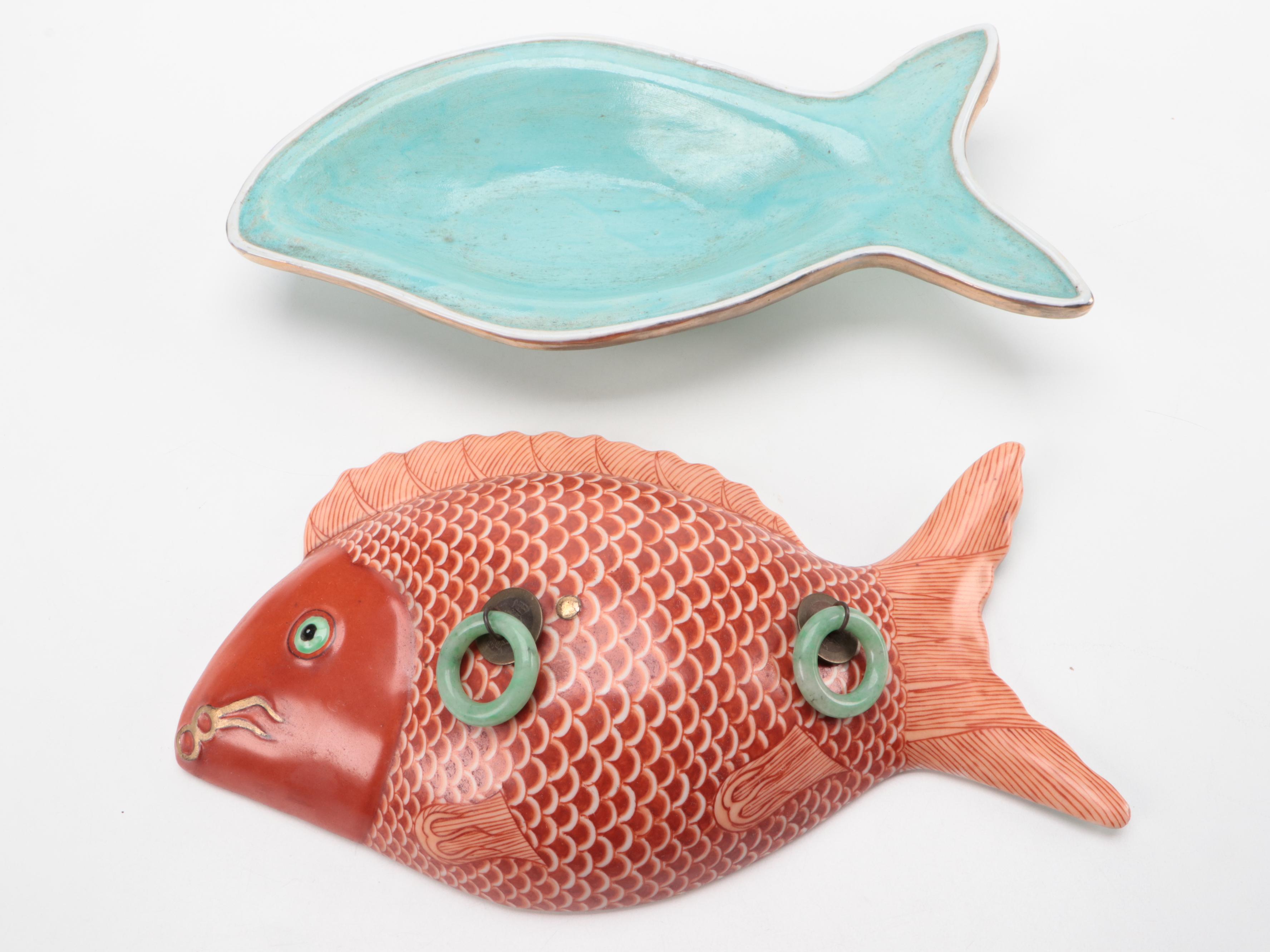 Chinese Porcelain Fish Shaped Covered Dish with Jadeite Ring Handles | EBTH