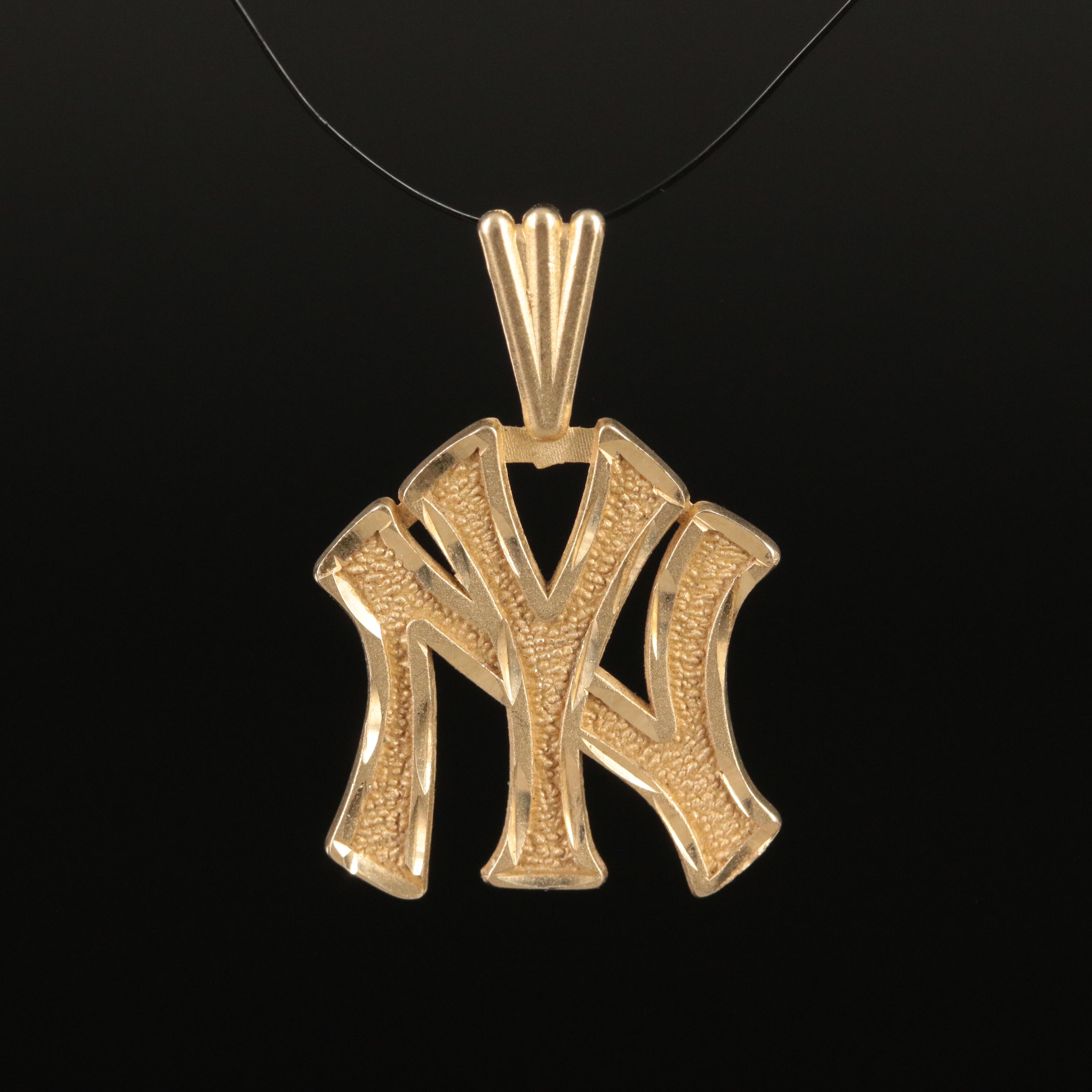 14K New York Yankees Charm | EBTH