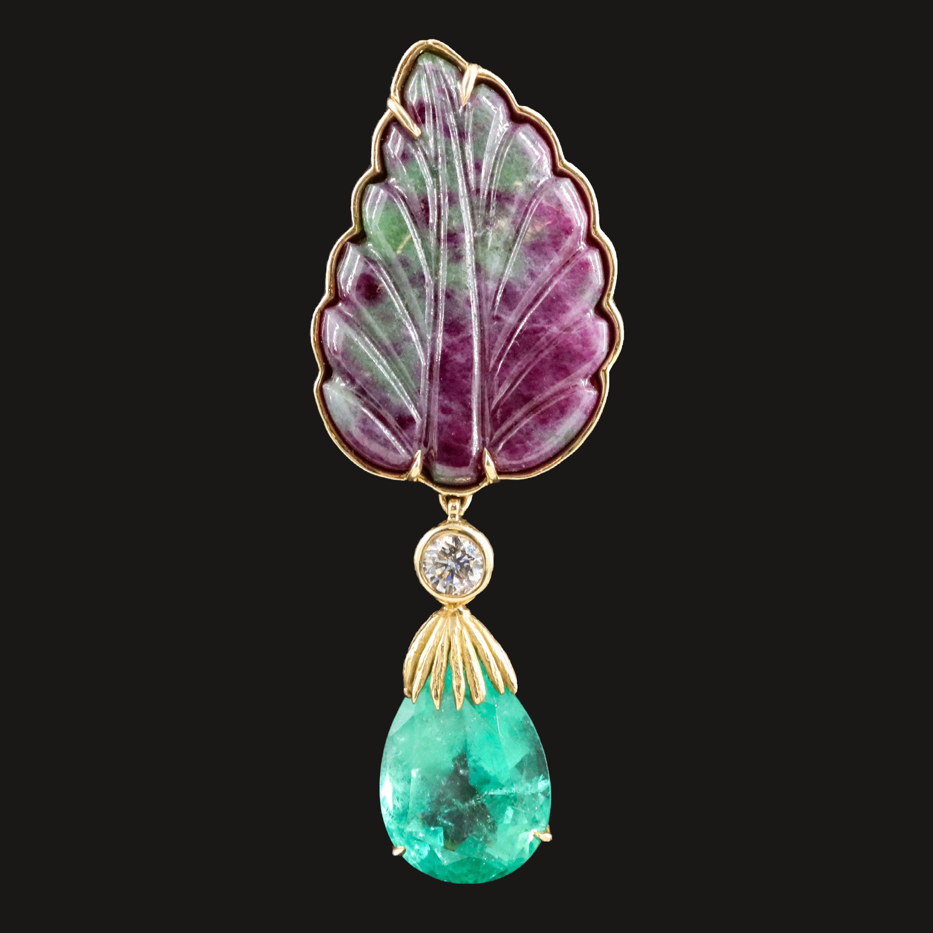 Vintage 14K Bloodstone, Ruby and Diamond Tasseled Brooch | EBTH