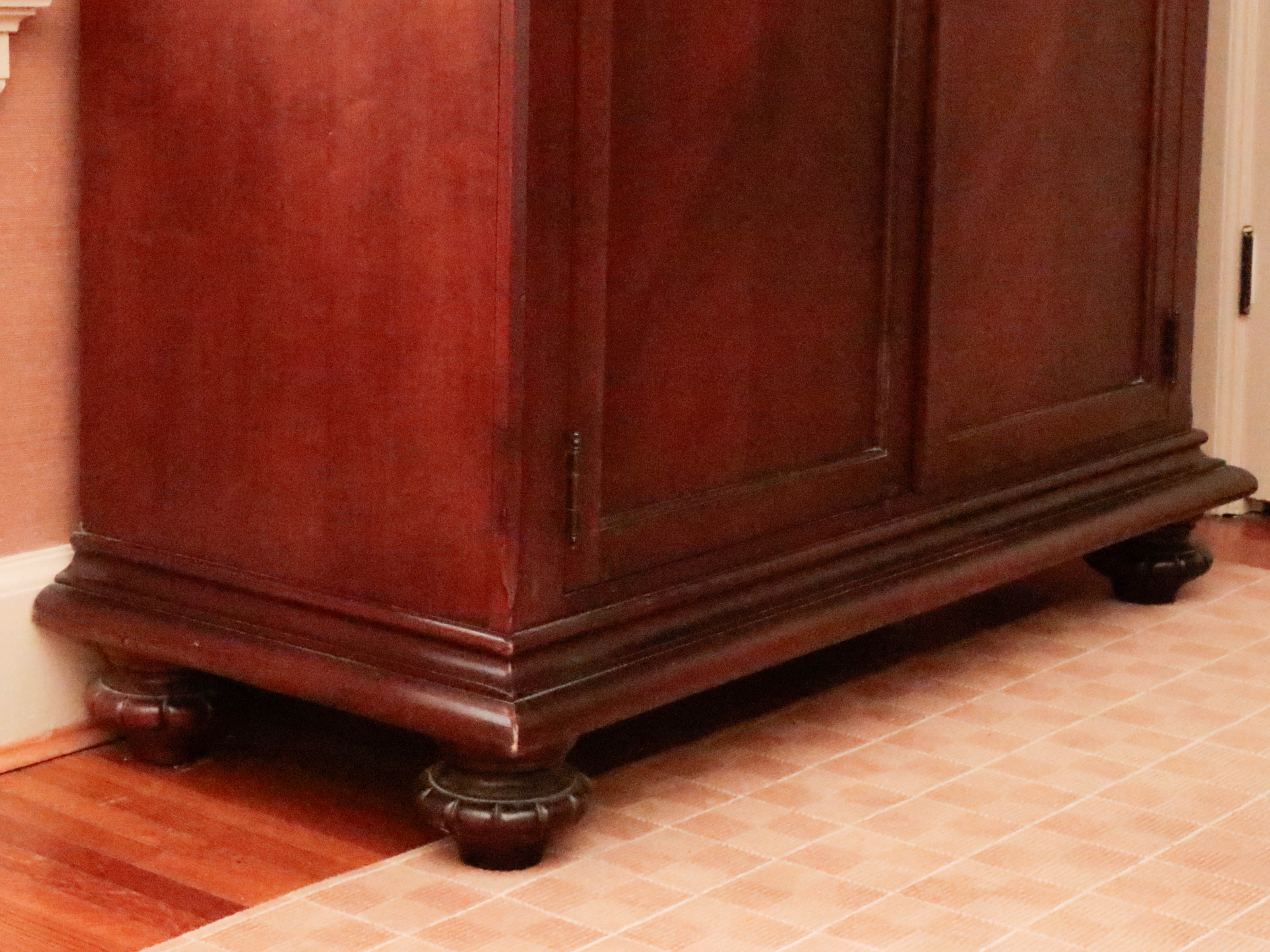 Thomasville Ernest Hemingway Collection "Key West" Cherry Armoire | EBTH