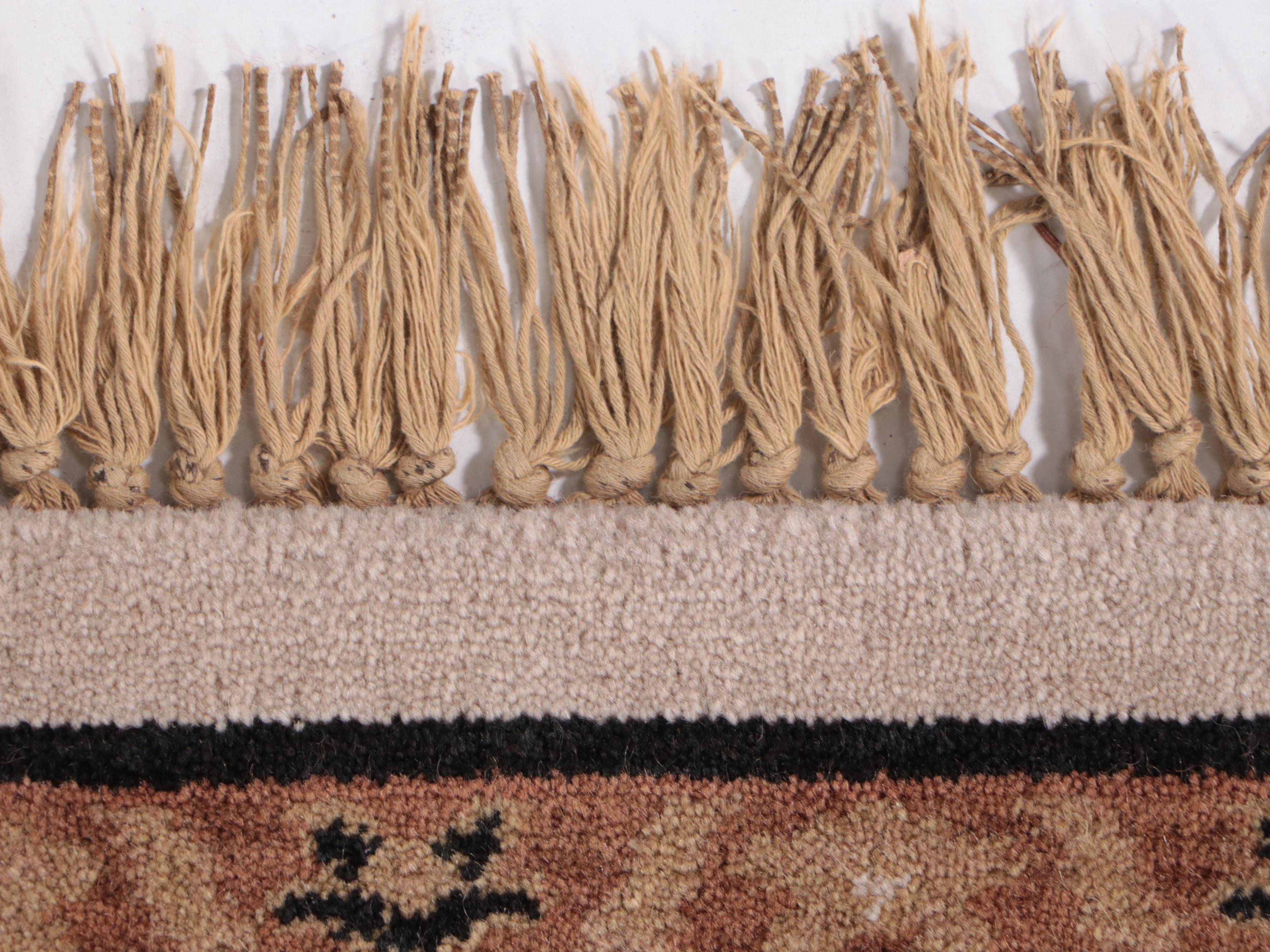 7'11 x 11' Machine Made Sphinx by Oriental Weavers Area Rug | EBTH