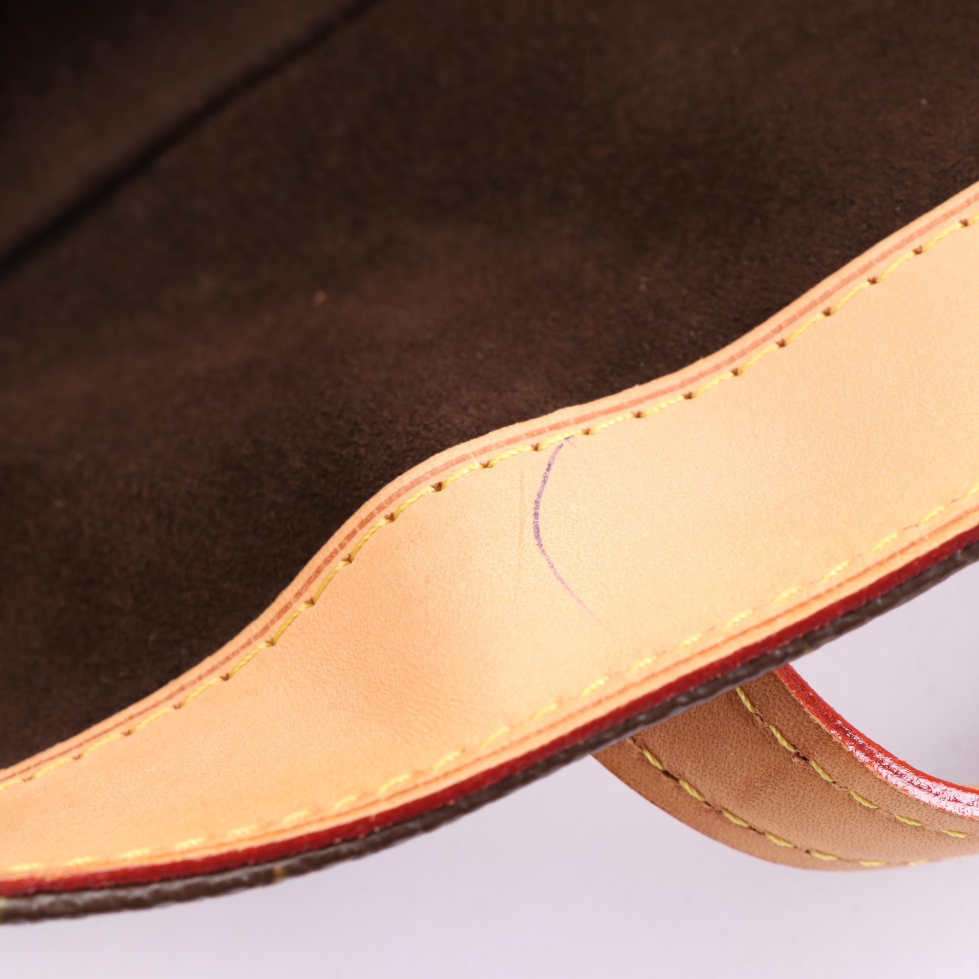 Louis Vuitton Wilshire MM Tote in Monogram Canvas and Vachetta Leather ...