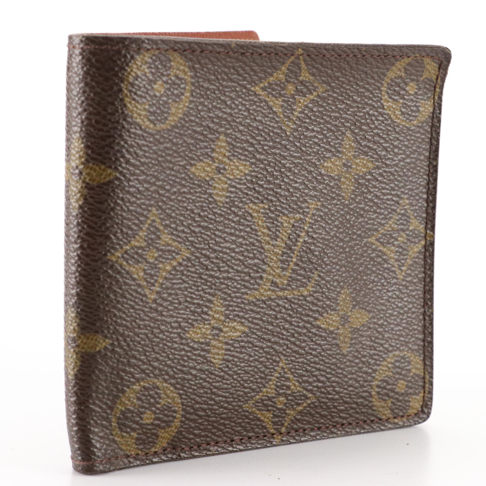 Louis Vuitton Bifold Wallet in Monogram Canvas | EBTH