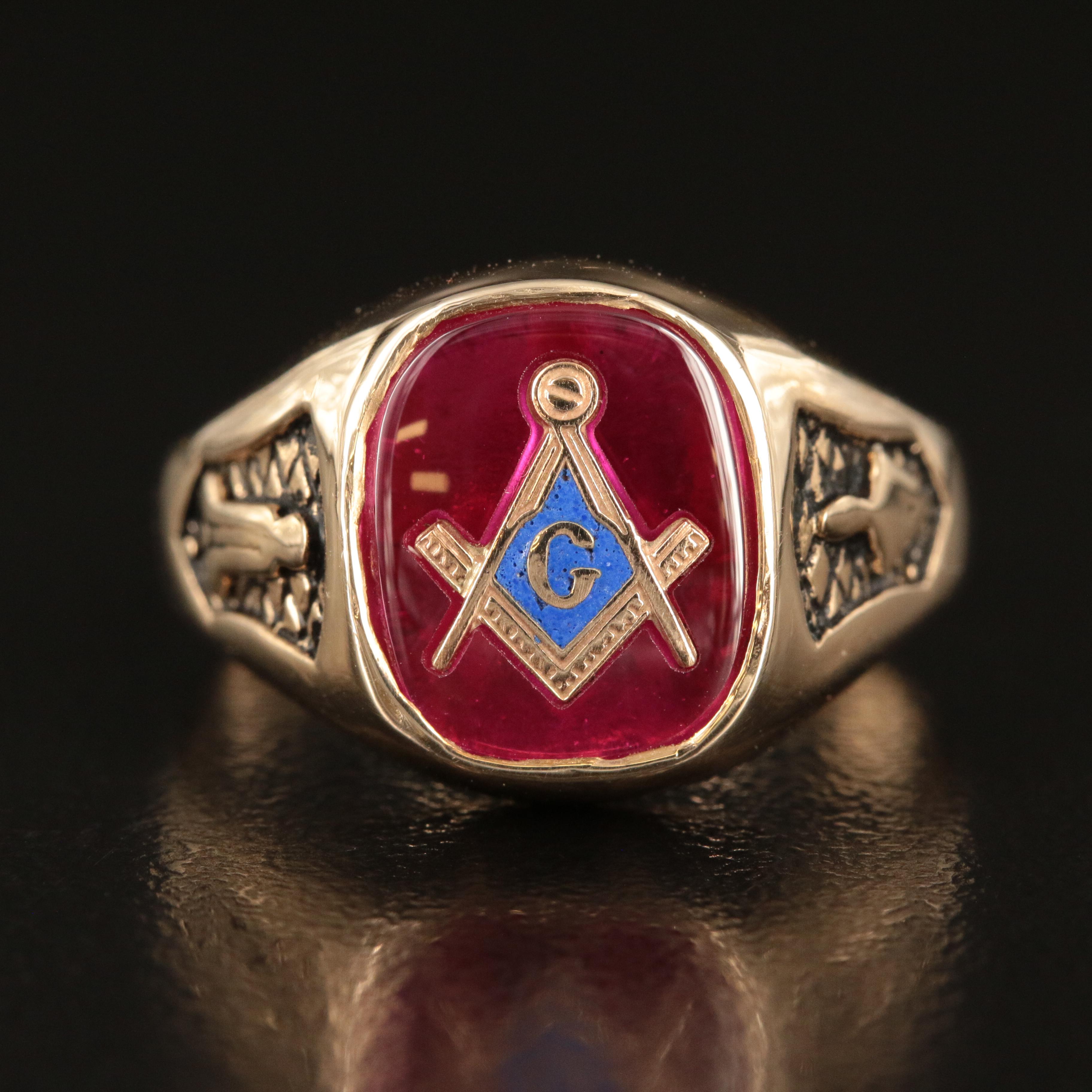 14K Ruby and Enamel Masonic Ring | EBTH