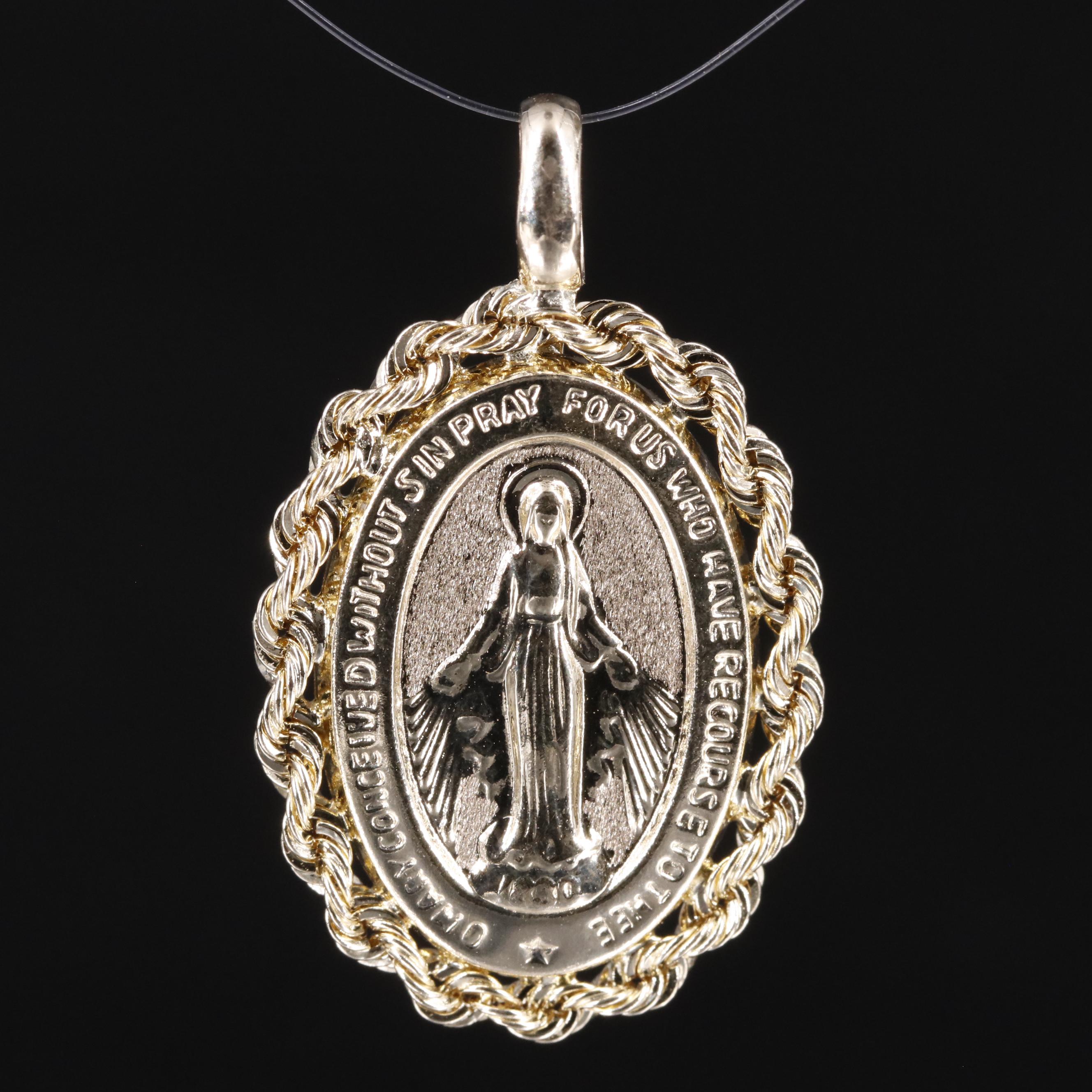 10K Mother Mary Medallion Pendant | EBTH