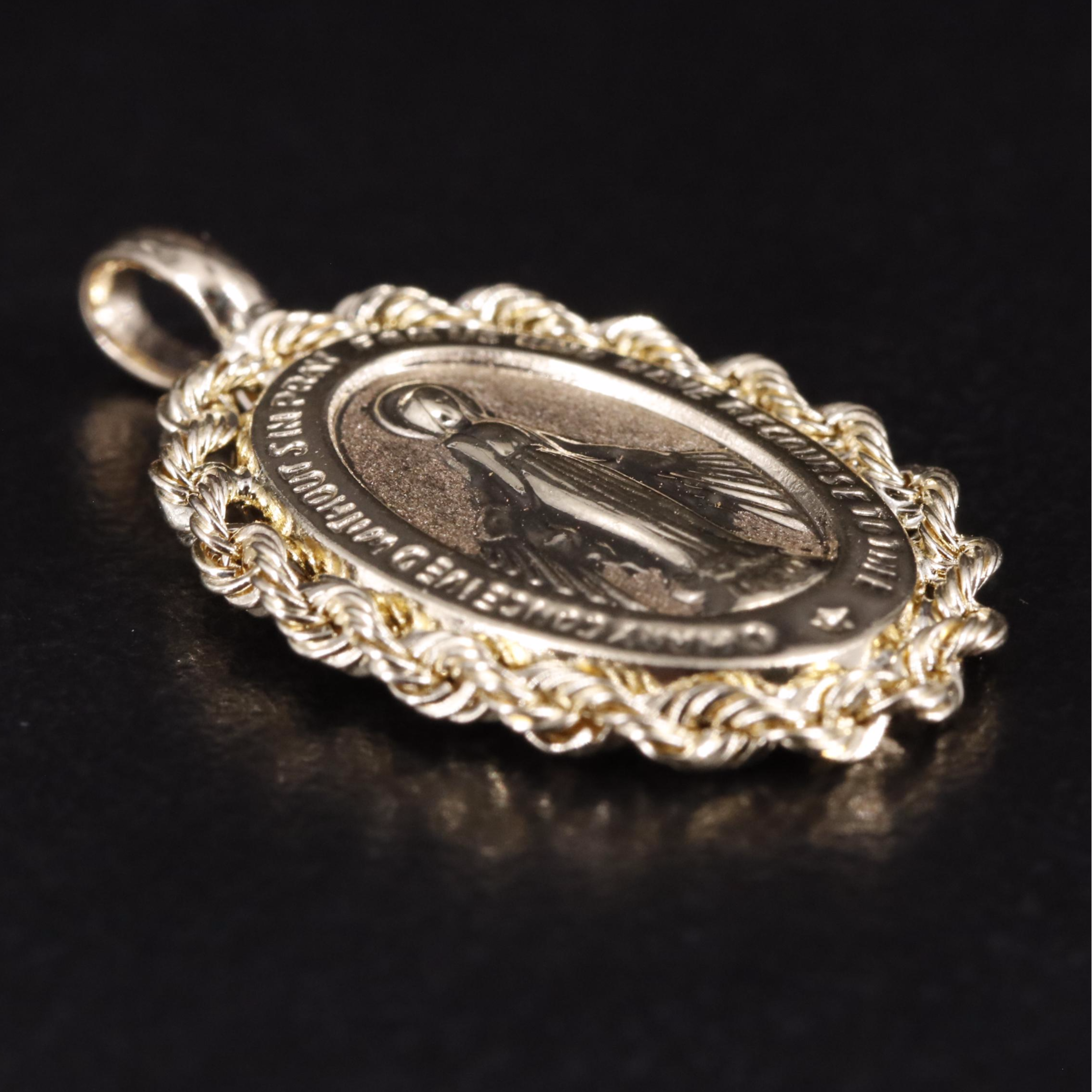 10K Mother Mary Medallion Pendant | EBTH