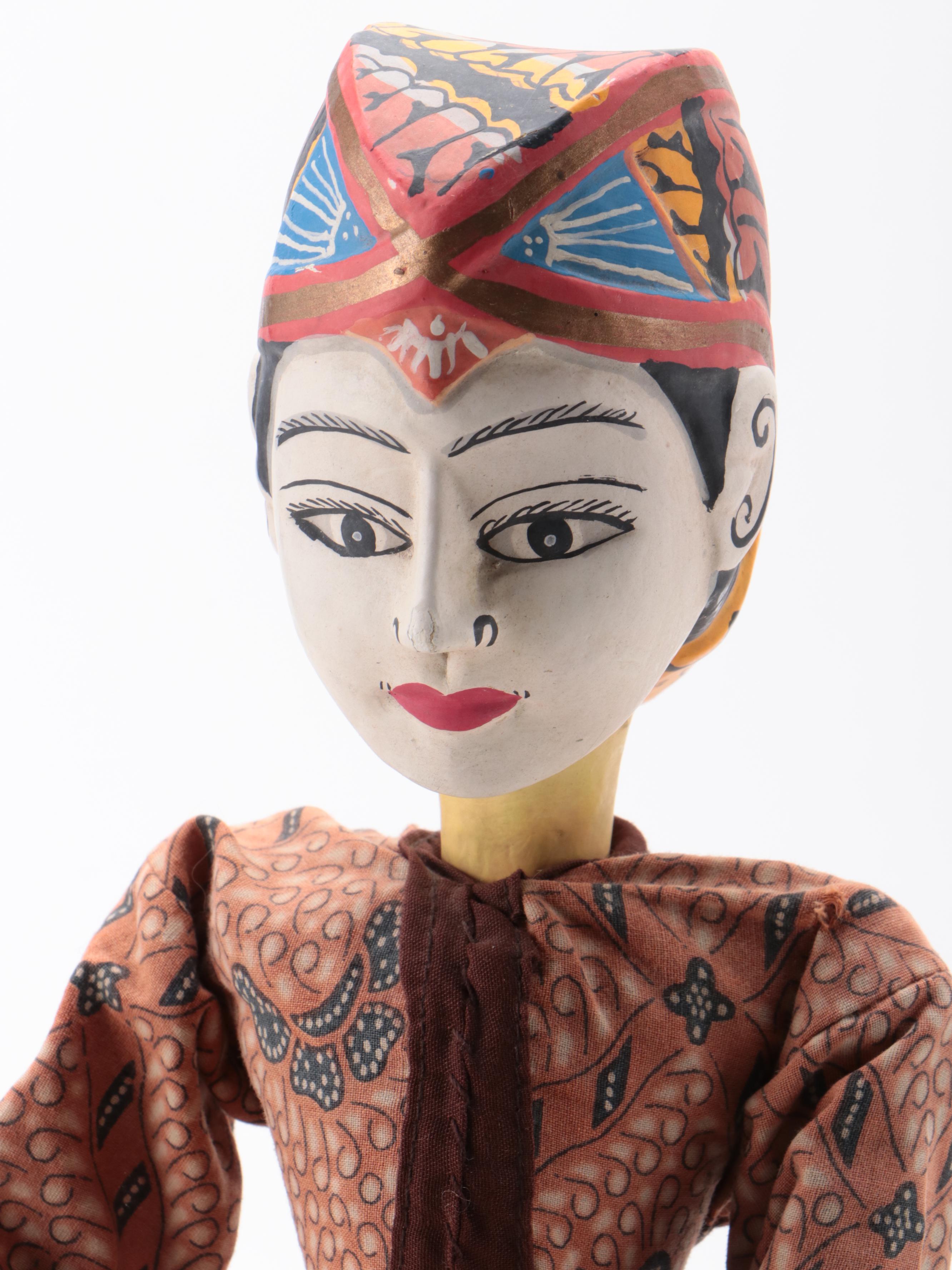 Indonesian Wayang Golek Polychrome Painted Carved Wood Stick Puppets | EBTH
