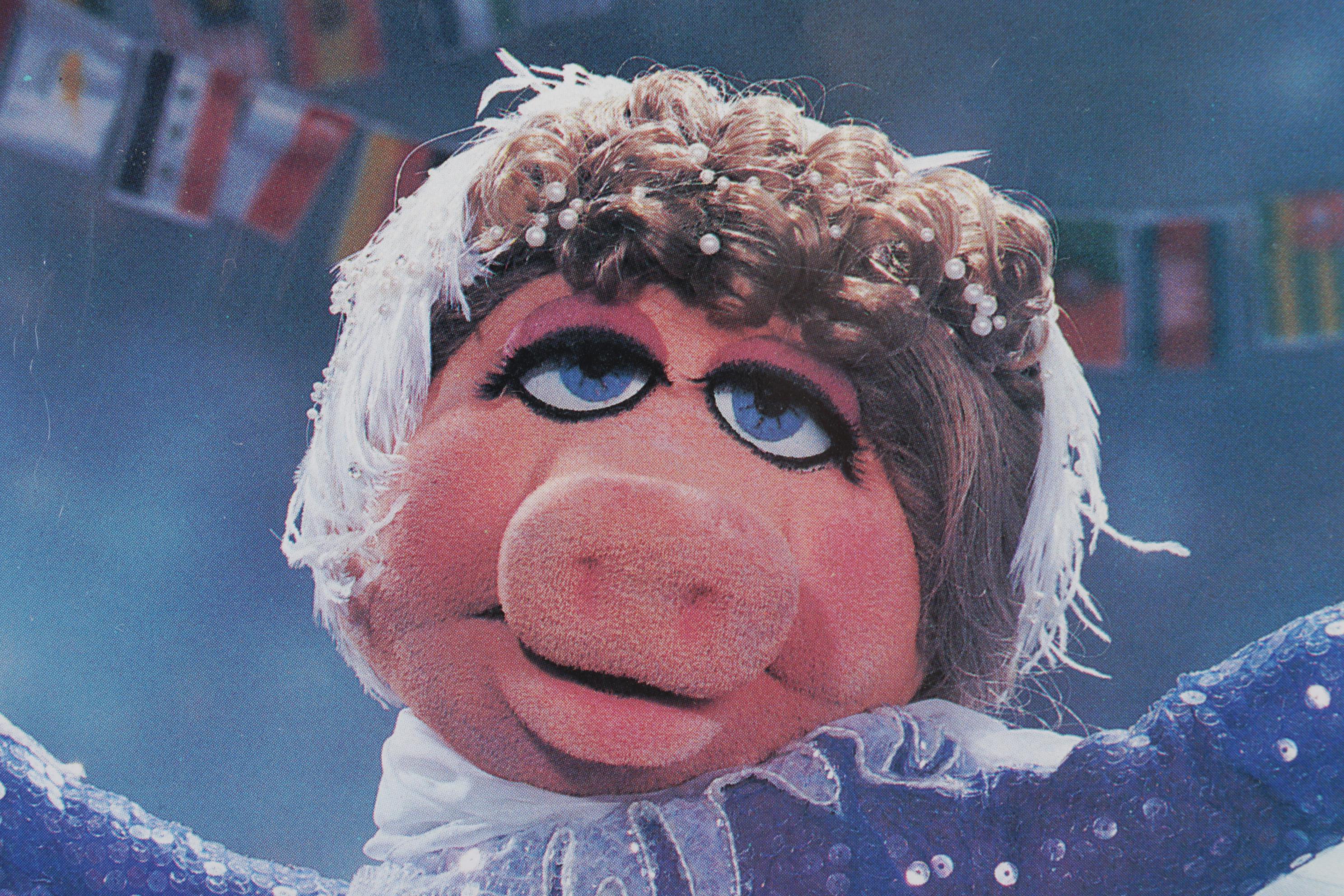 Miss Piggy as Figure Skater Offset Lithograph From "Miss Piggy's Poster ...