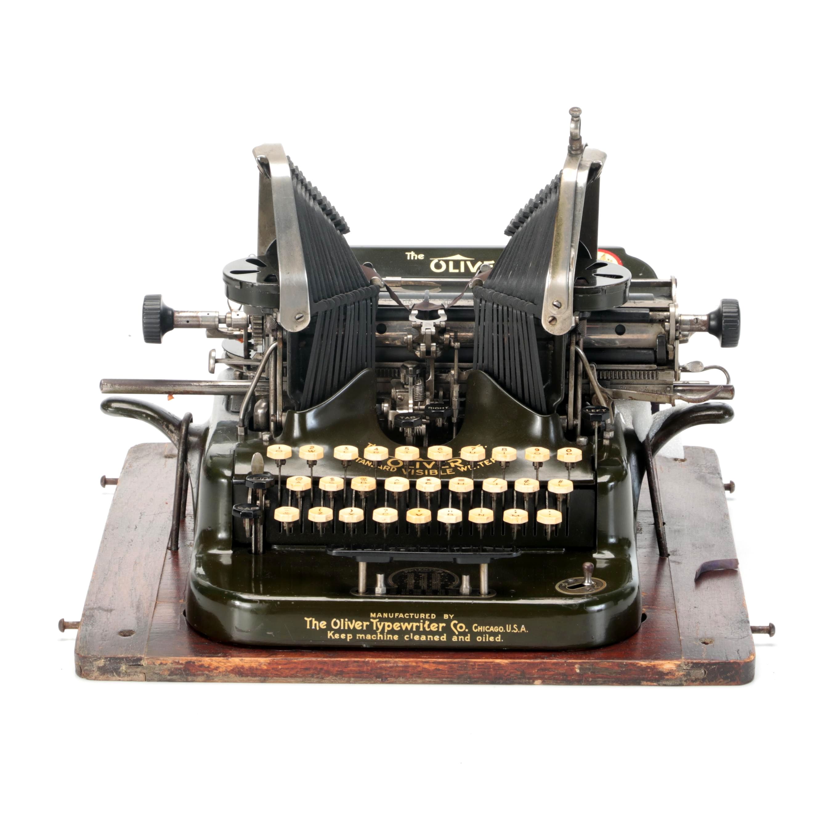 The Oliver No.5 Standard Visible Typewriter With Original Case, Circa ...