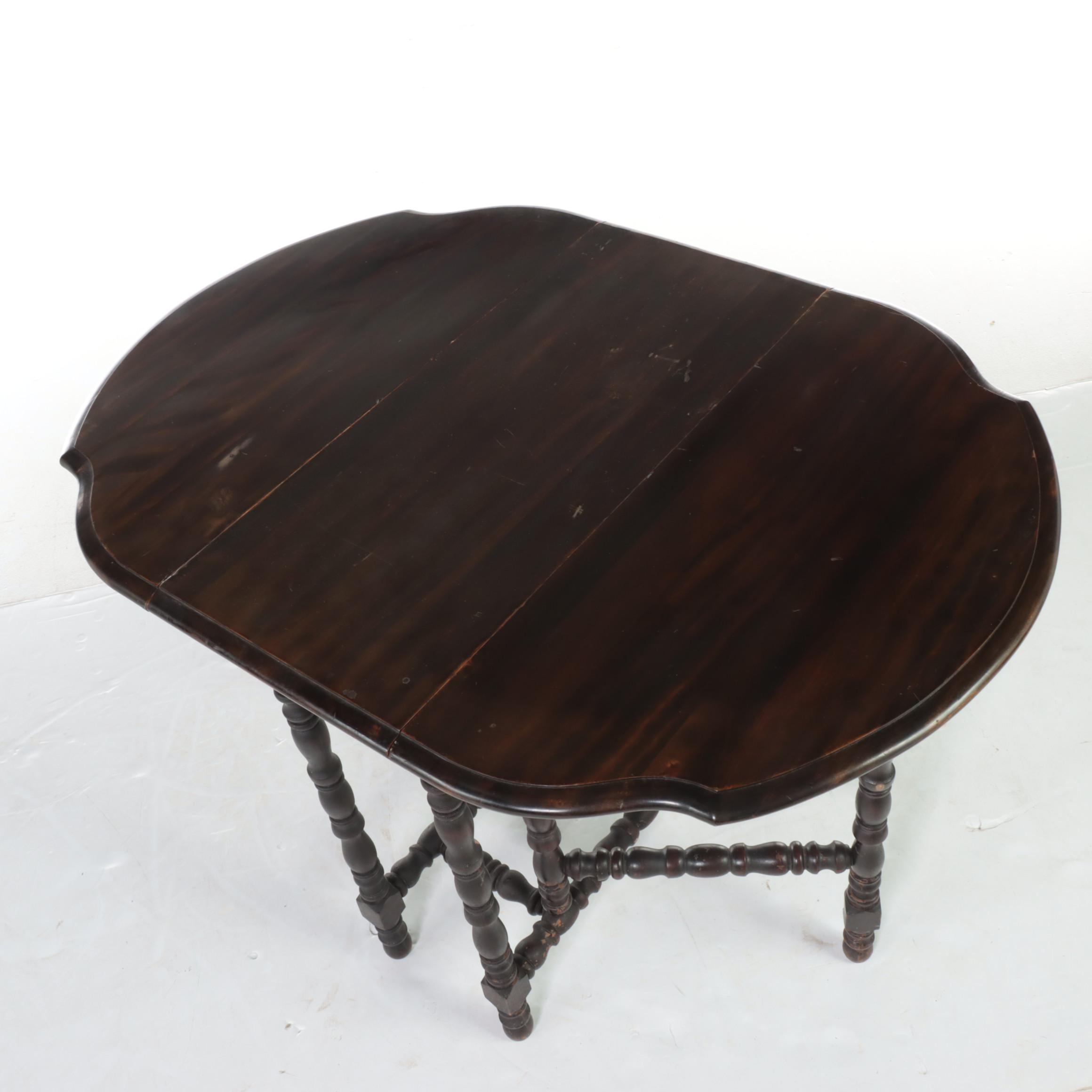 William and Mary Style Walnut Barley Twist Gateleg Table | EBTH