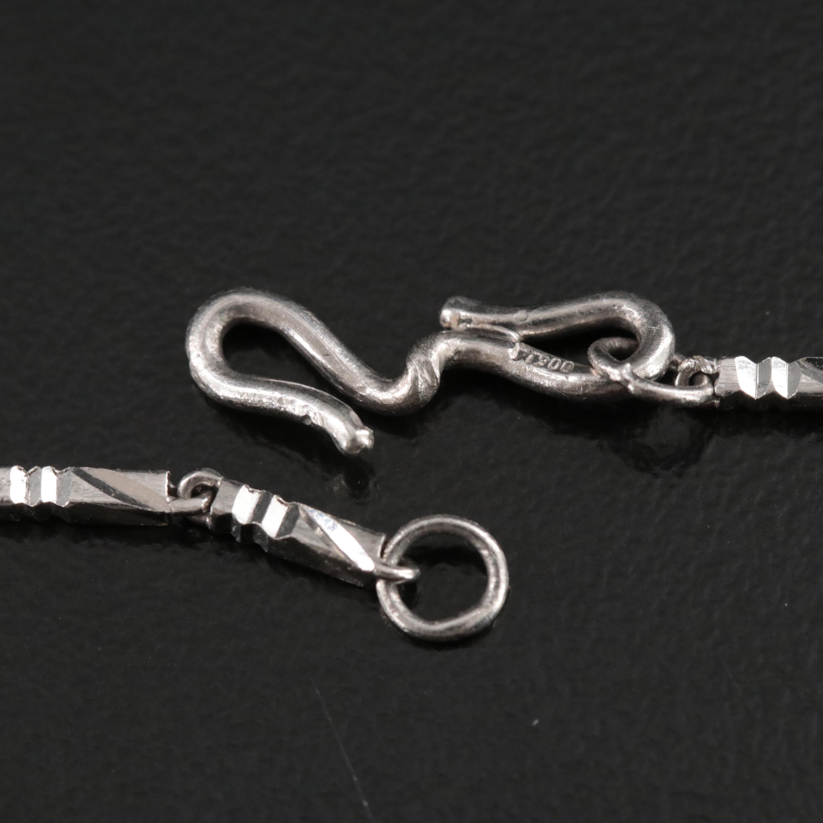 Platinum Baht Chain Necklace | EBTH