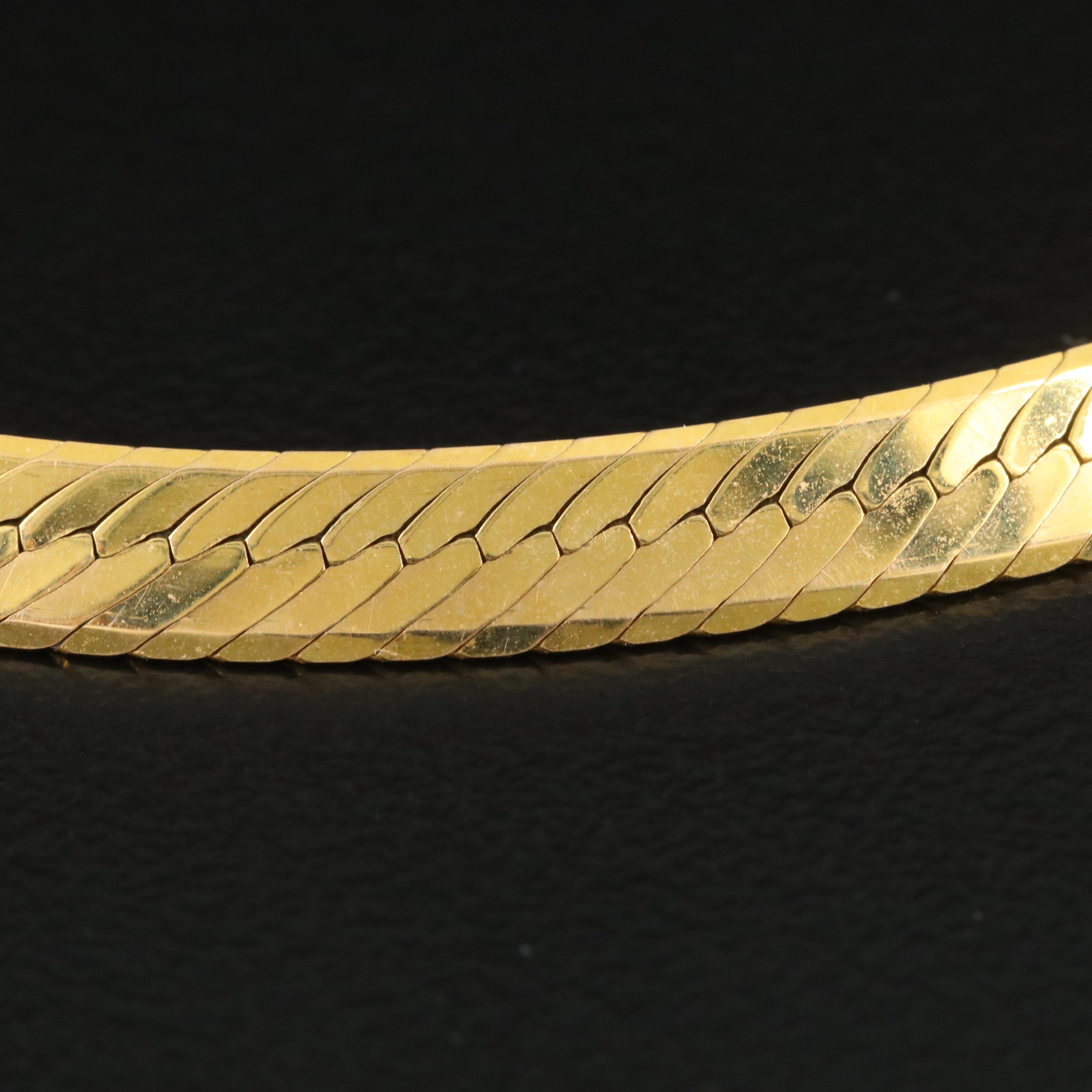 Italian 14K Gold Herringbone Necklace | EBTH